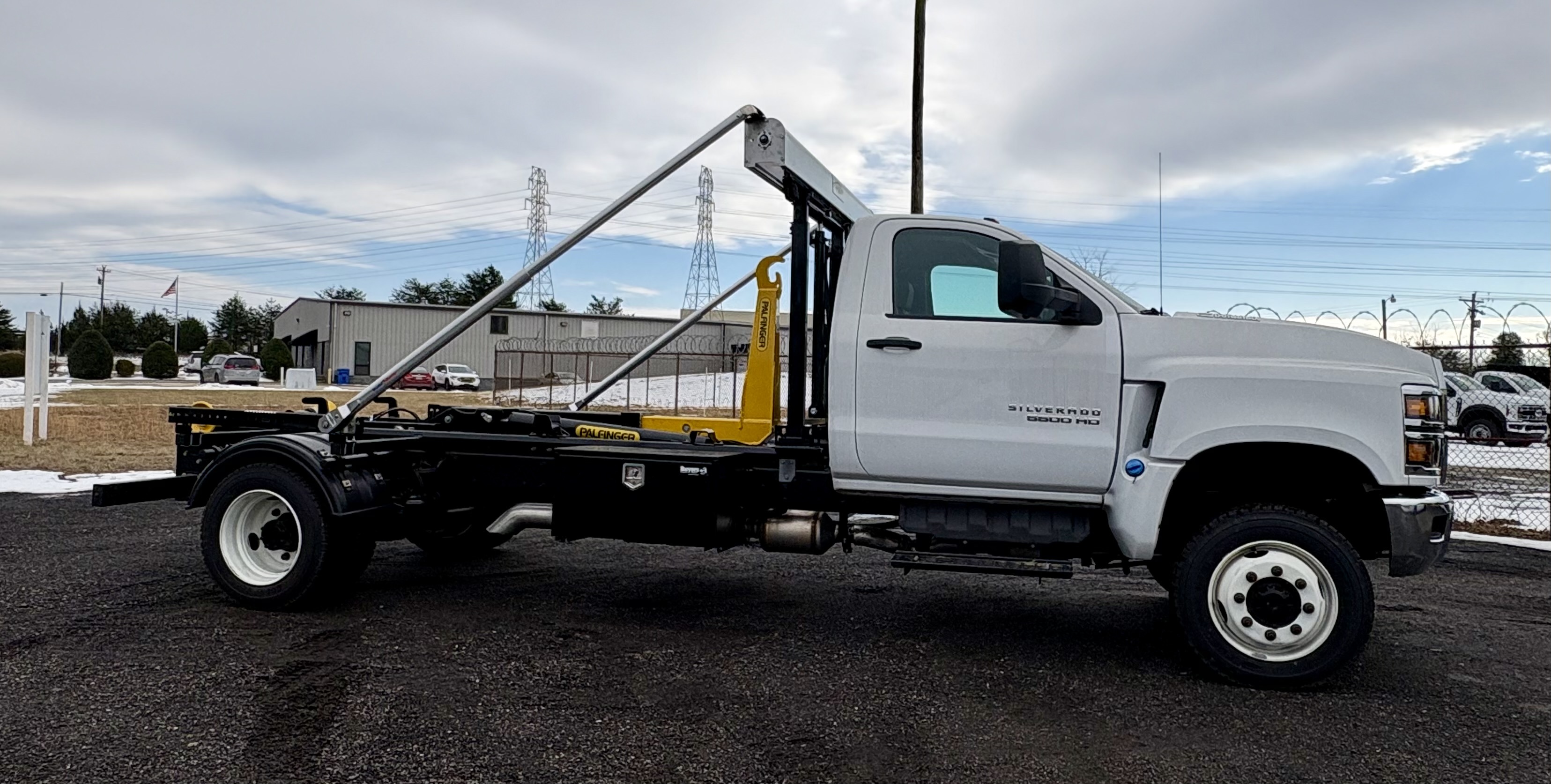 New 2024 Chevrolet Silverado 5500 - Palfinger T12L Hook Lift - Full ...