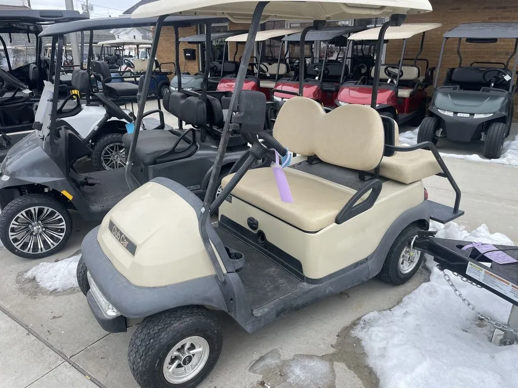 2002-2006 Club Car Golf Cart For Sale - Club Car Golf Cart - Equipment ...