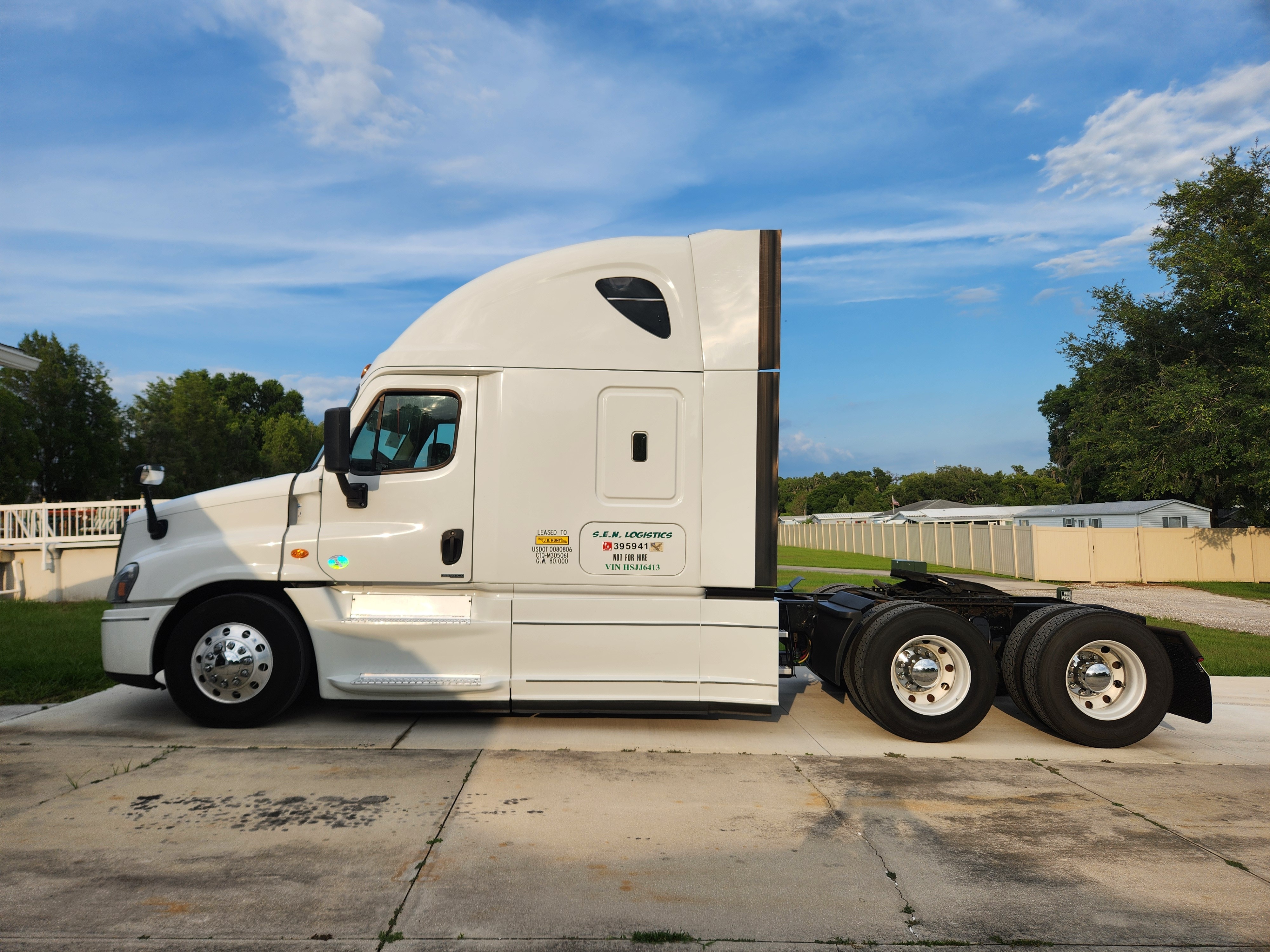 2017-2018 Freightliner Cascadia Evolution Trucks For Sale - Commercial ...