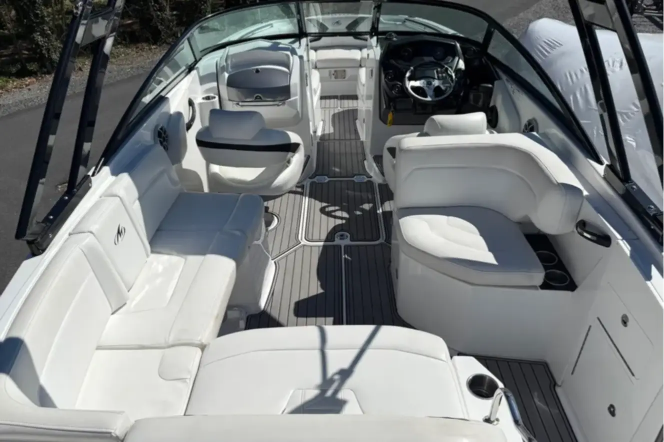 Used 2014 Monterey M5 For Sale in Brick, NJ - 5038519984 - Boatmart