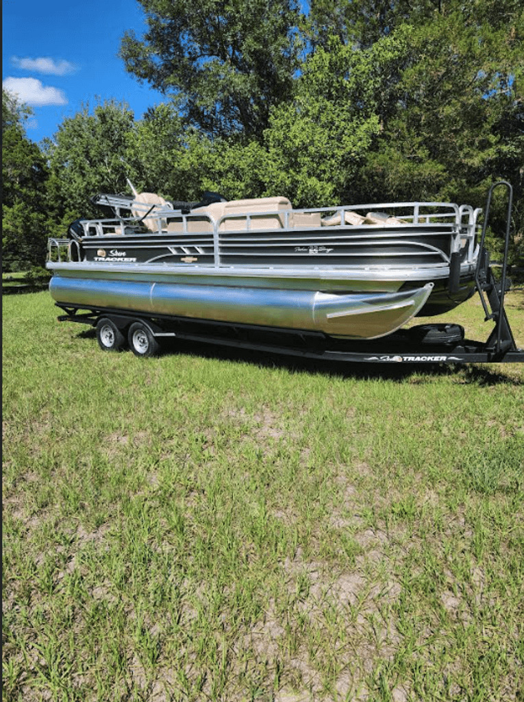 Sun Tracker For Sale - Sun Tracker Pontoon Boat - Boatmart