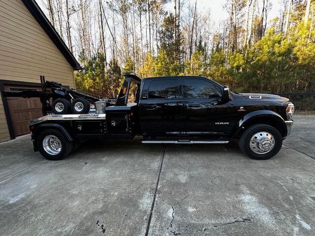 Class 6 Wrecker Tow Truck For Sale Near Saratoga, IL - Commercial Truck ...