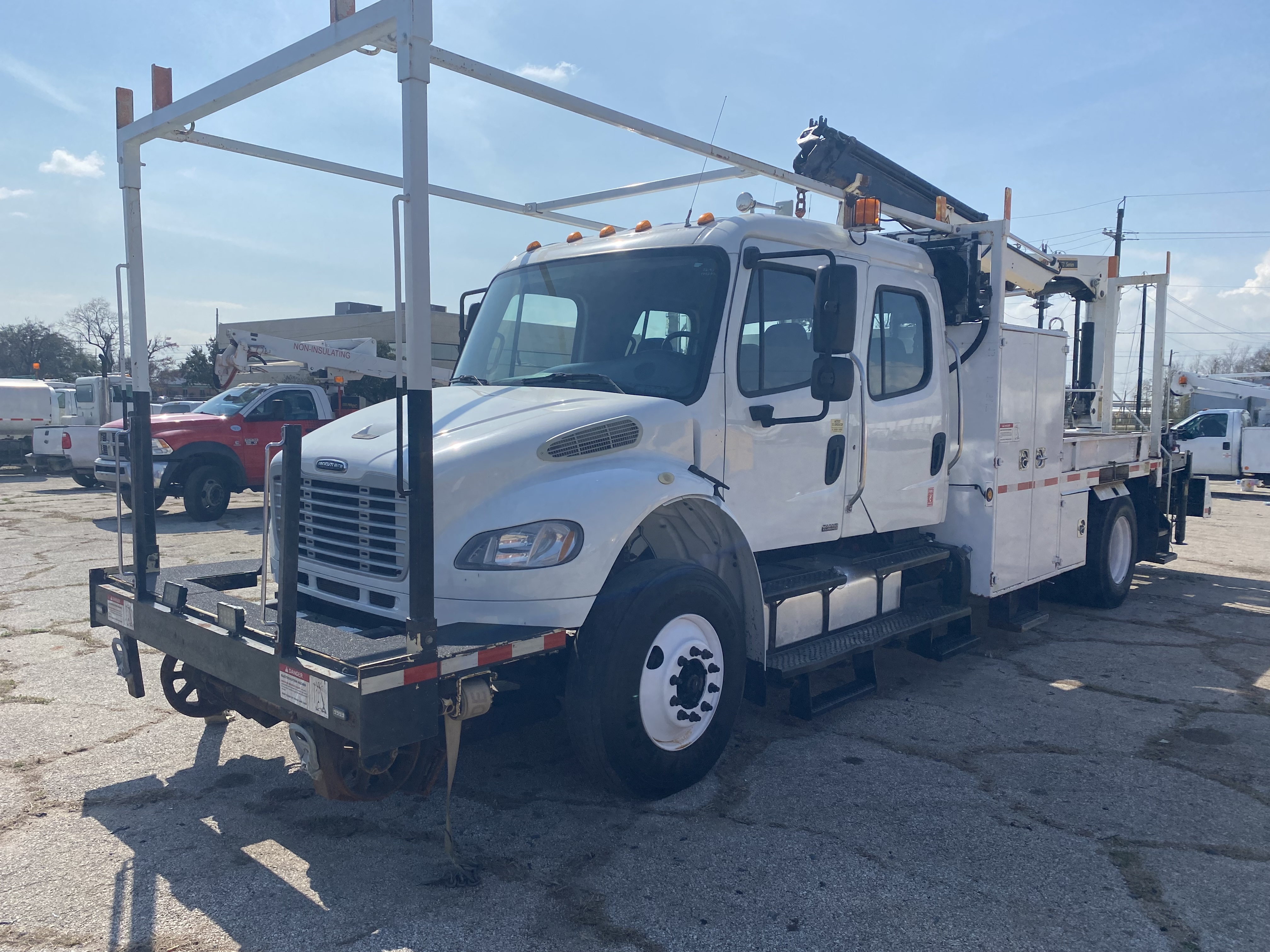 2012 Freightliner Business Class M2 106,SPORTCHASSIS RHA114 Trucks For ...