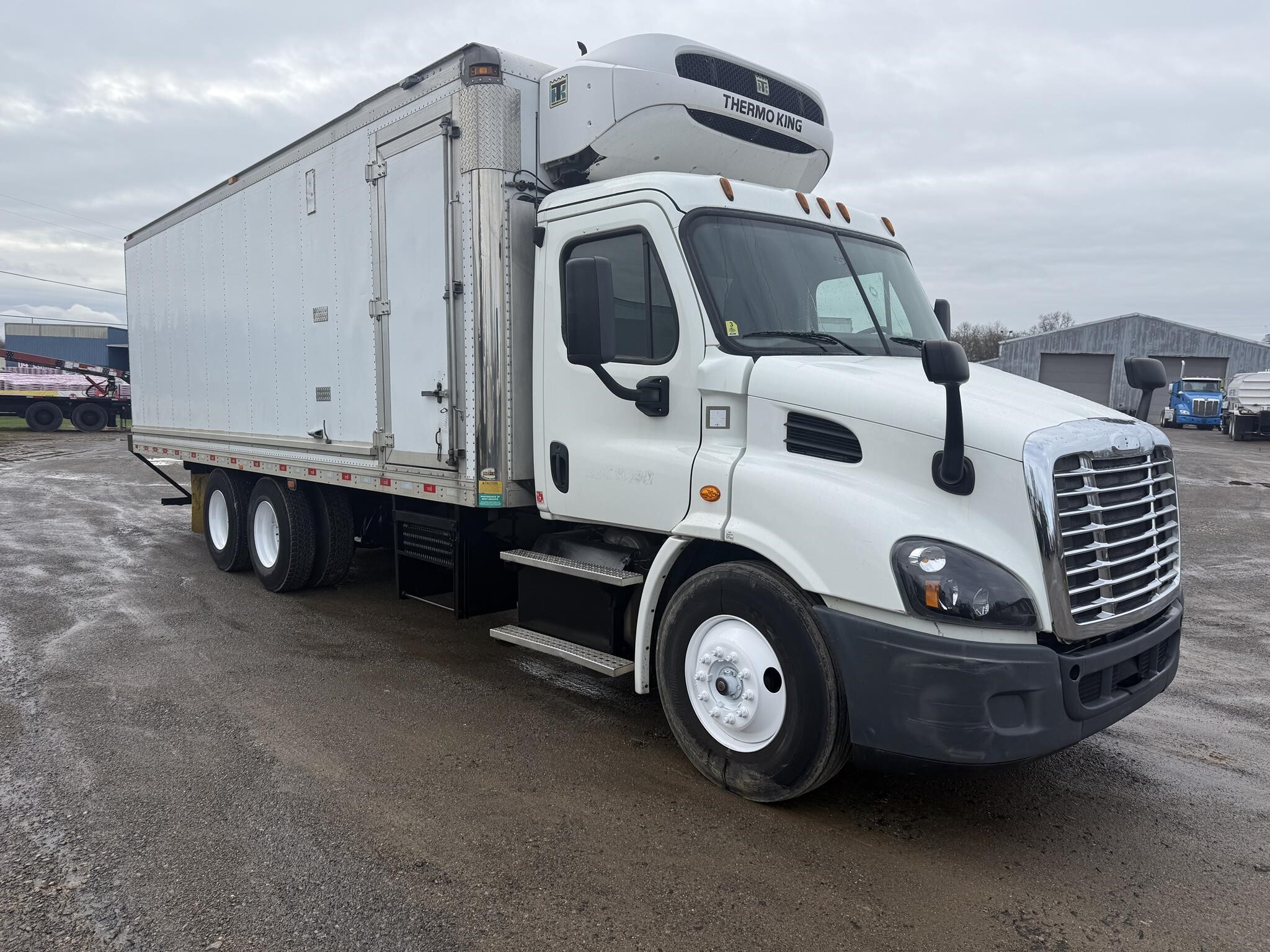 Used Class 8 Reefer/refrigerated Truck For Sale Near Addisleigh Park ...