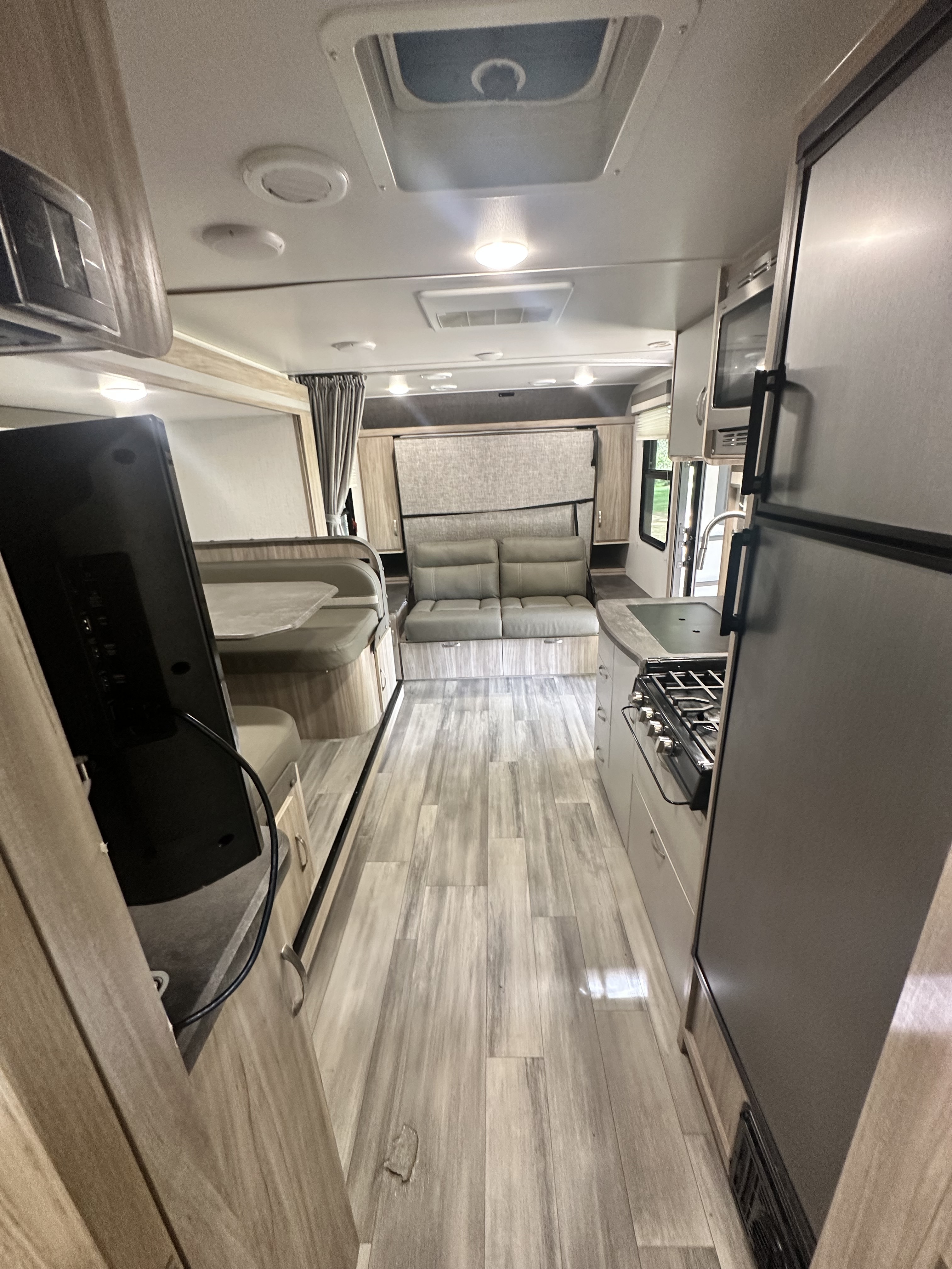 2180DS Micro Minnie For Sale - Winnebago RVs - RV Trader