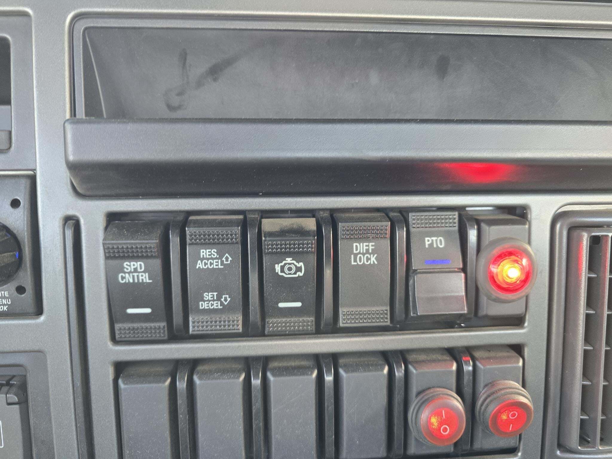 Used 2025 Mack MD7 For Sale in Lodi, NJ - 5039950189 - Commercial Truck ...