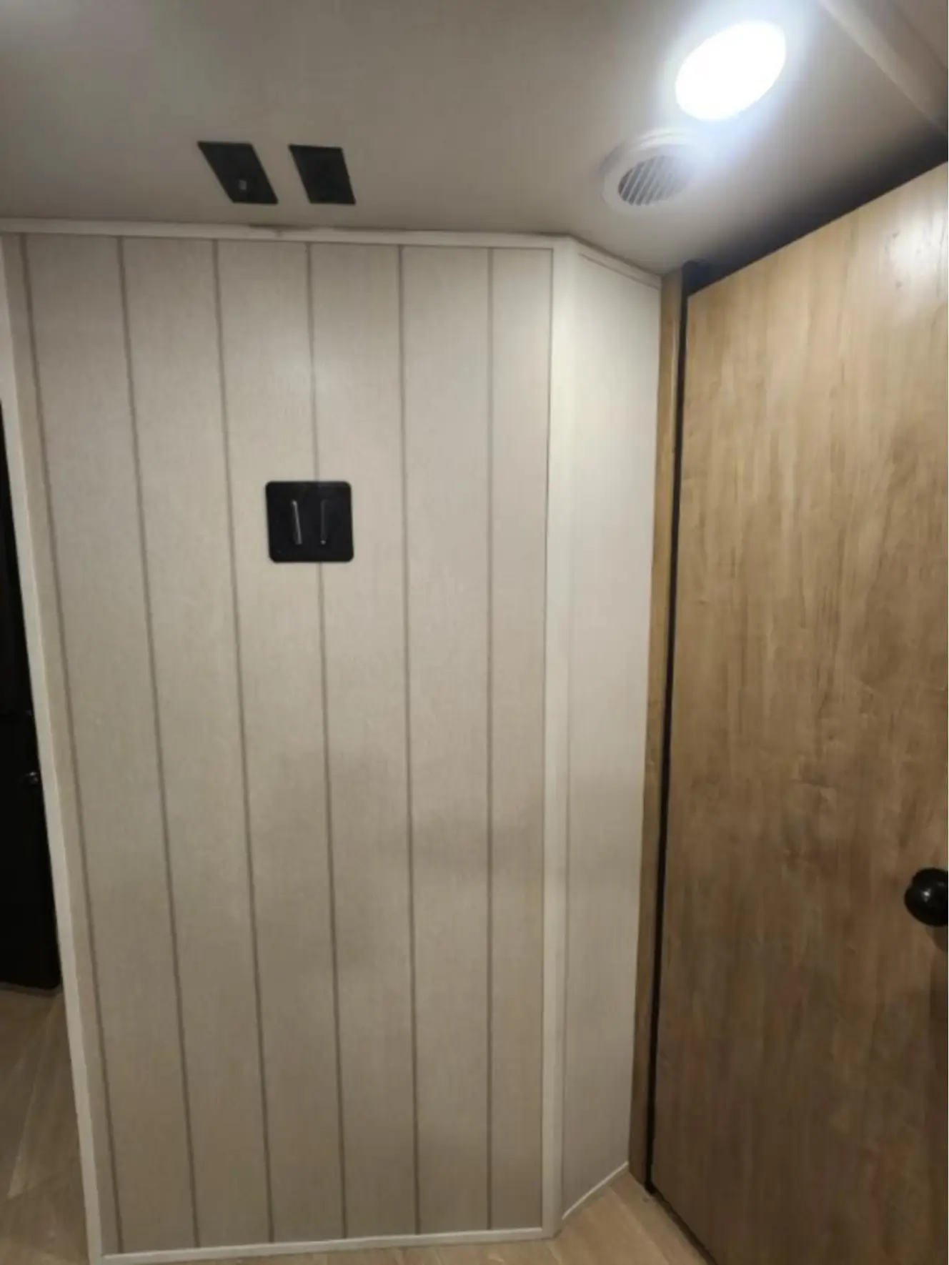 New 2026 Forest River Cherokee Grey Wolf Black Label 29TEBL For Sale in ...