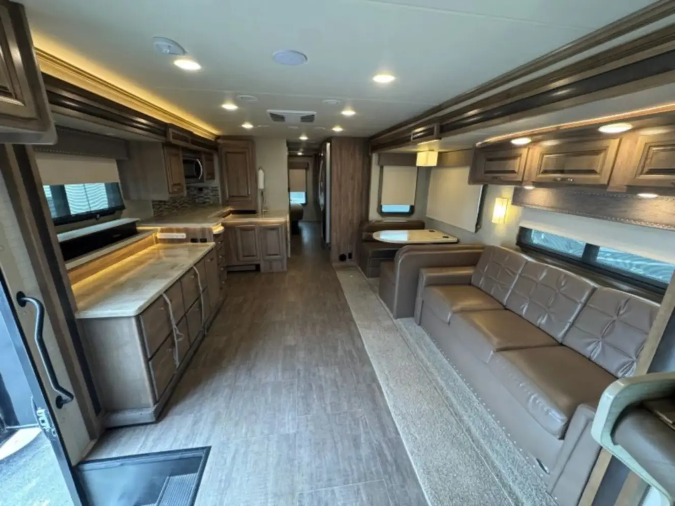 Used 2019 Jayco Seneca 37TS For Sale in Riverside, CA - 5039960189 - RV ...