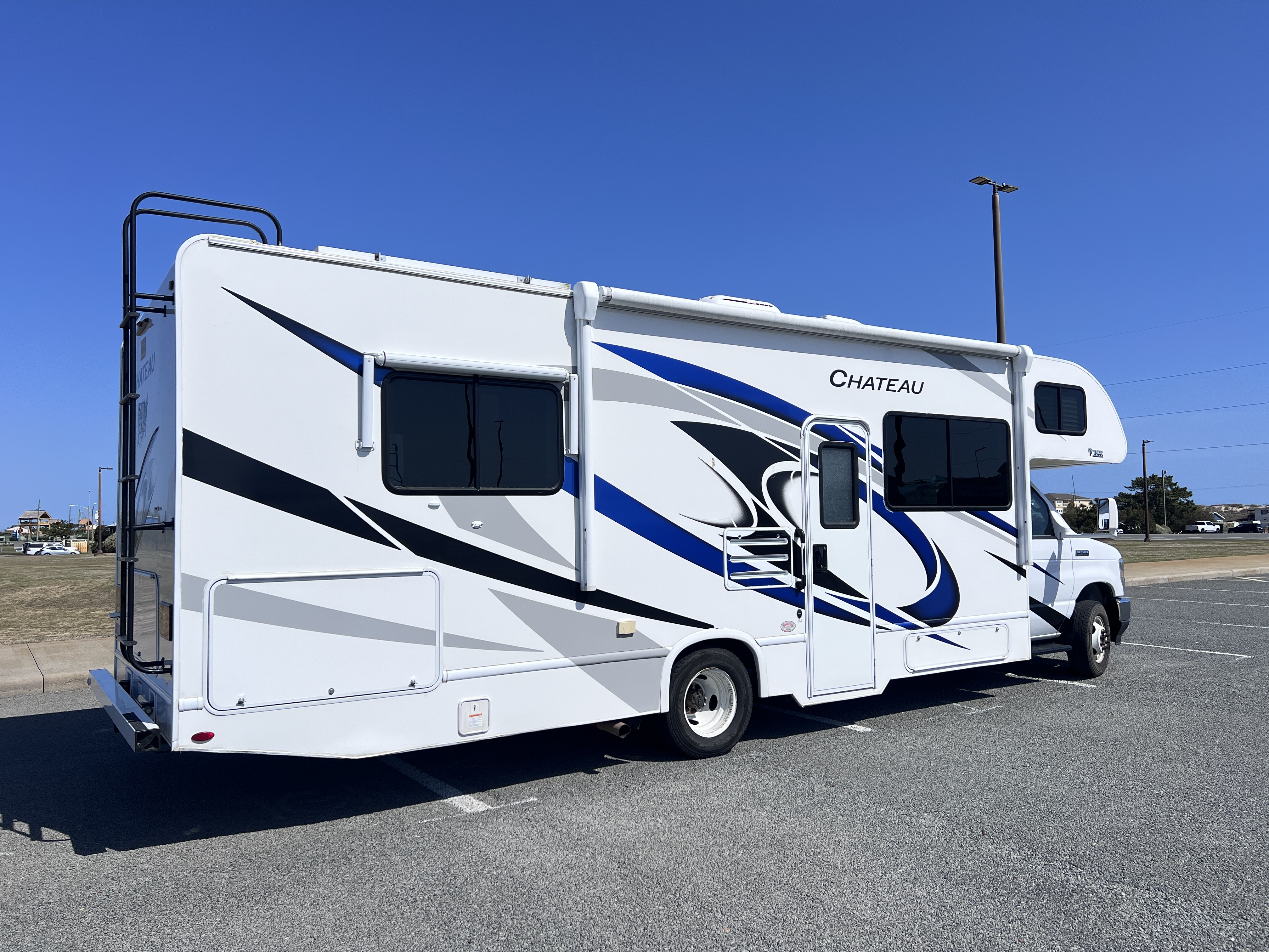Used 2021 Thor Motor Coach Chateau 28A RVs for sale - RV Trader