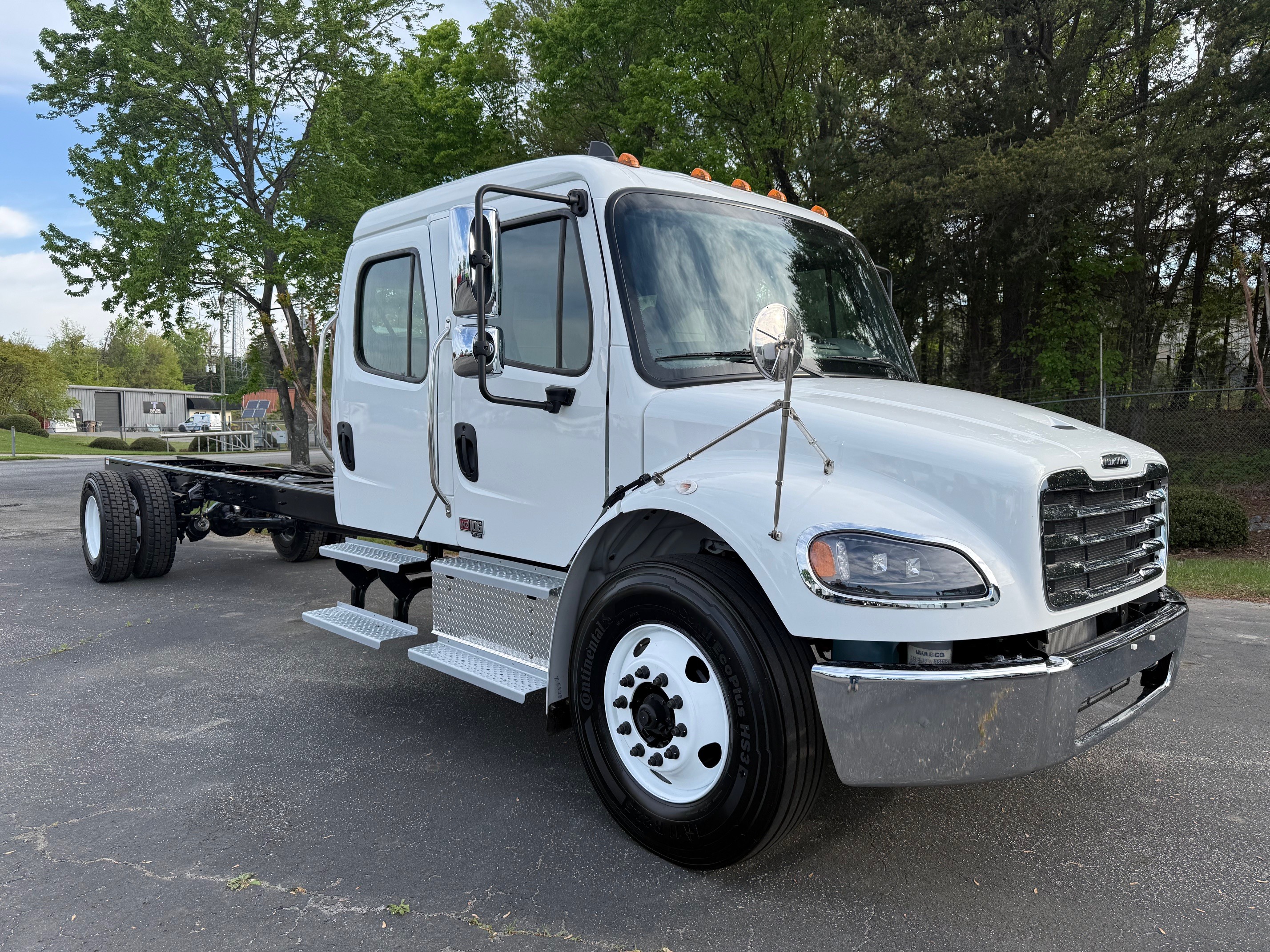 Crew Van For Sale - Commercial Truck Trader