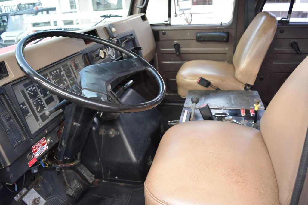 Used 1993 International 4900 Cal Fire Model 15 Engine Fire Truck For ...