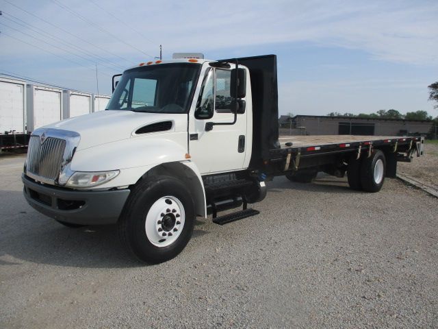 Class 7 Flatbed Truck For Sale Near Buffalo Ridge, SD - Commercial ...
