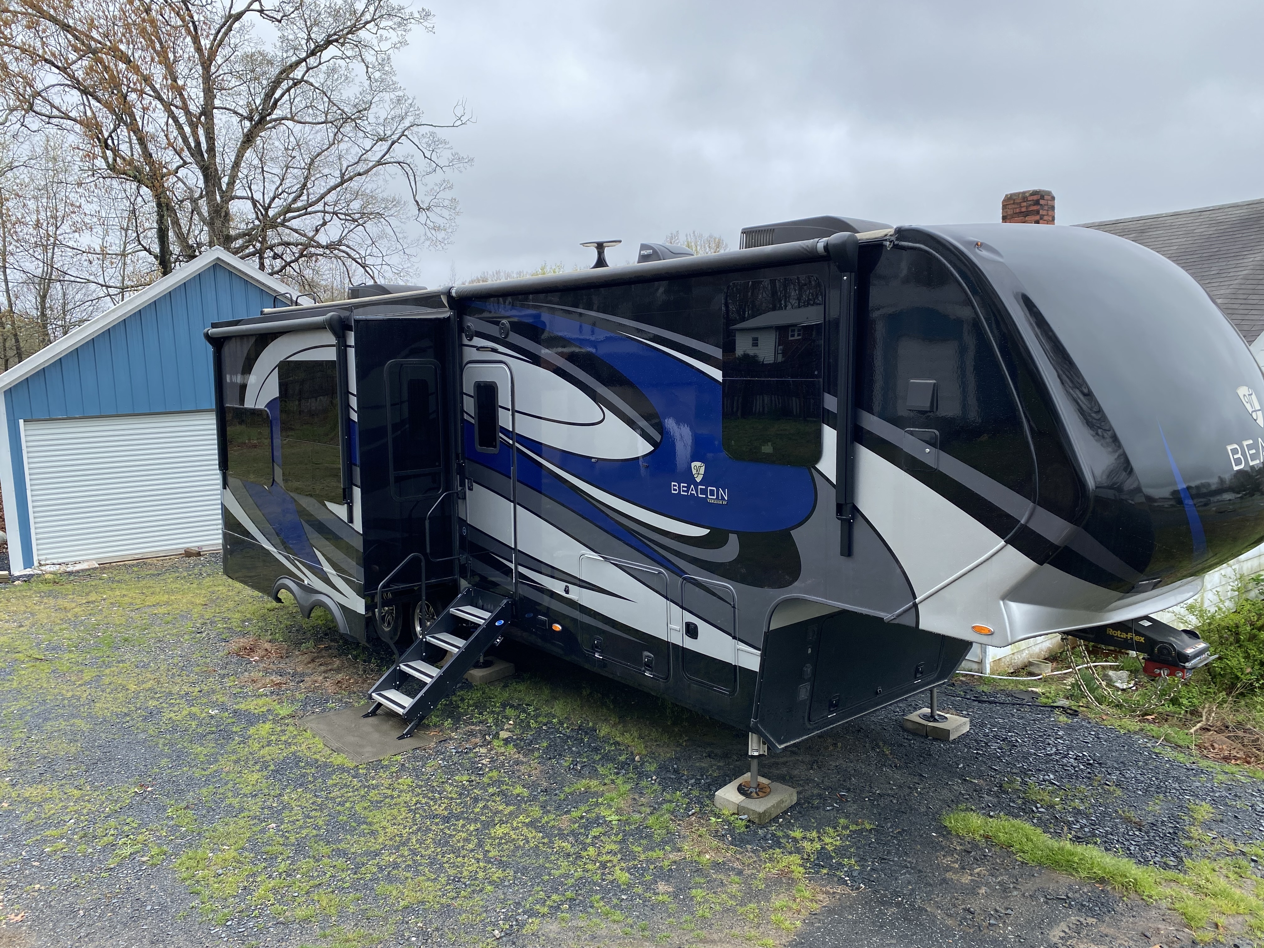 2018 Vanleigh Beacon 39FBB,34RLB RVs for sale - RV Trader