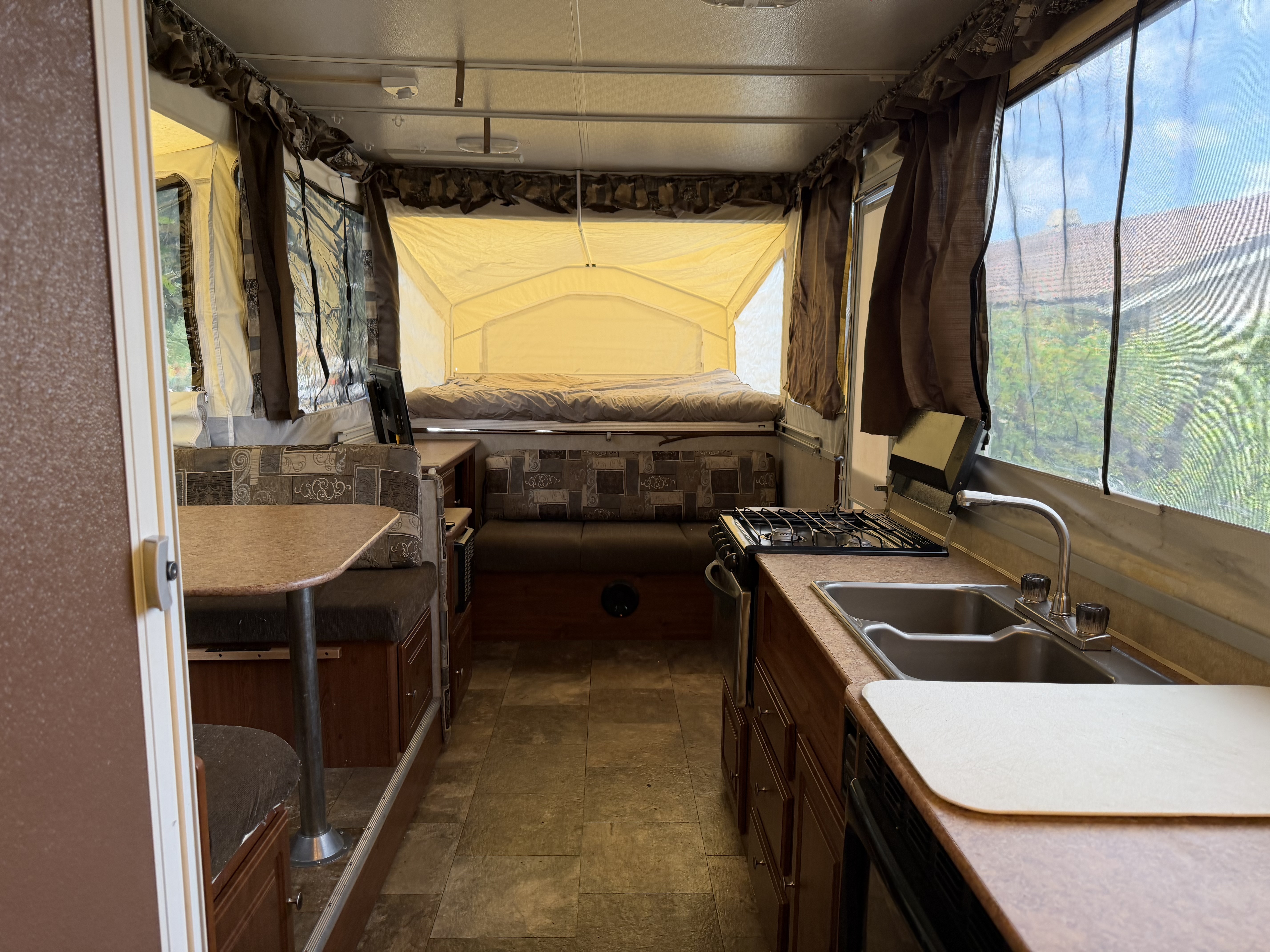 Forest River Rockwood High Wall HW276 Pop Up Campers for sale - RV Trader