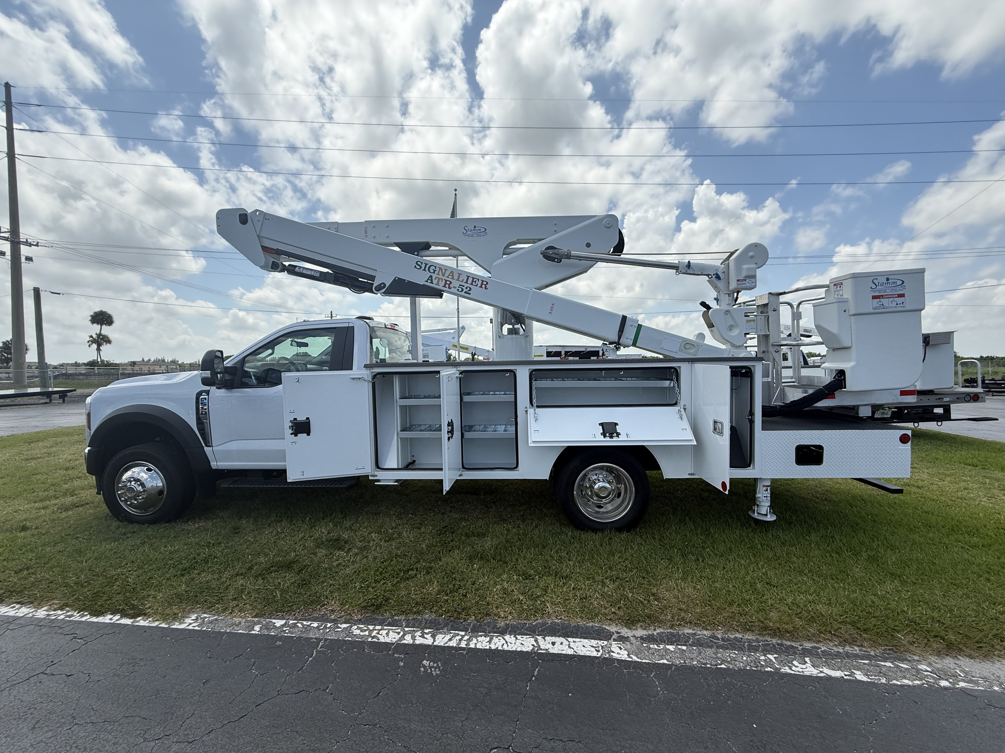 2026 Ford F450,F550 Bucket Trucks For Sale - Commercial Truck Trader