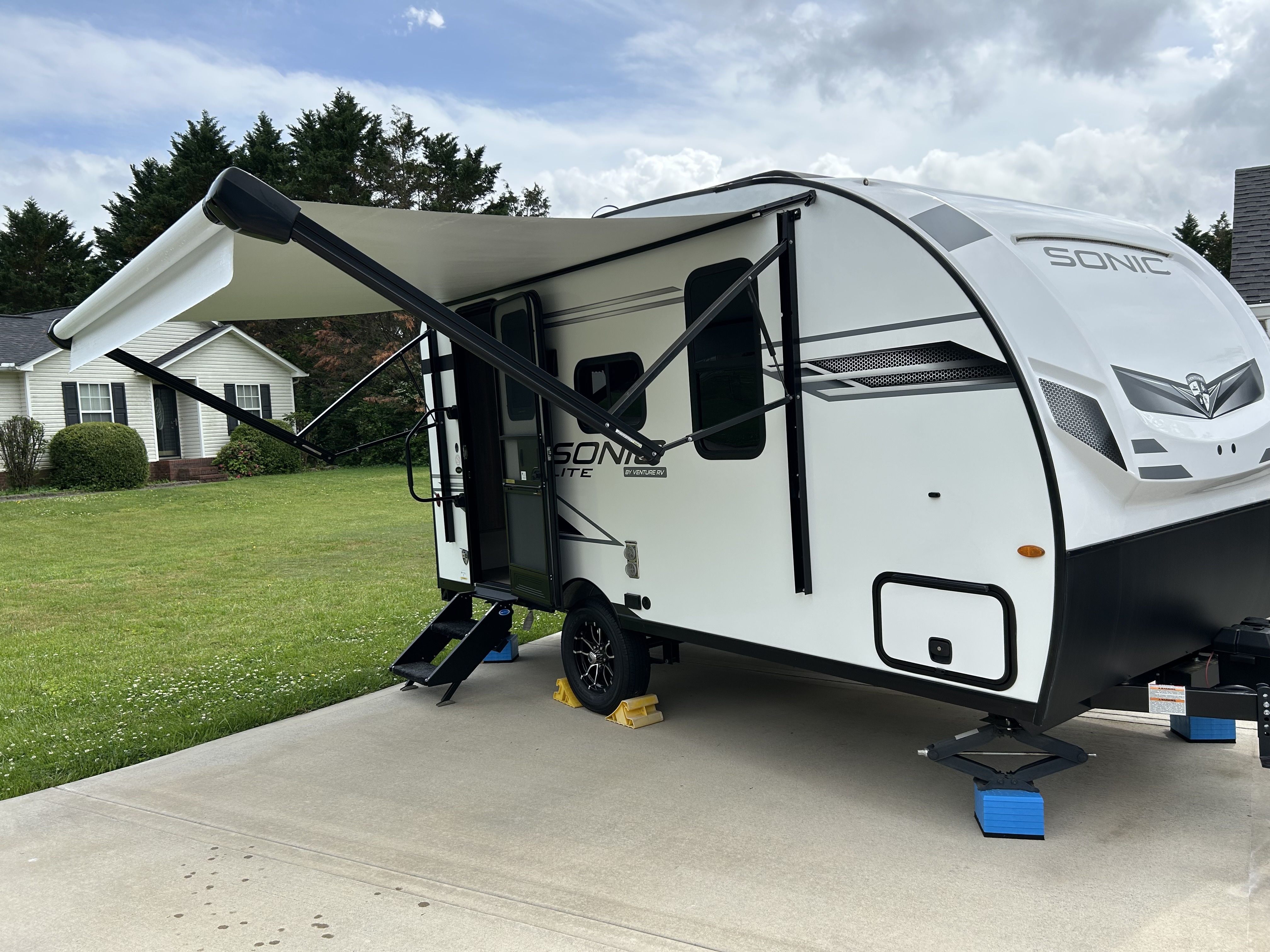 2025 Venture RV Sonic Lite RVs for sale - RV Trader