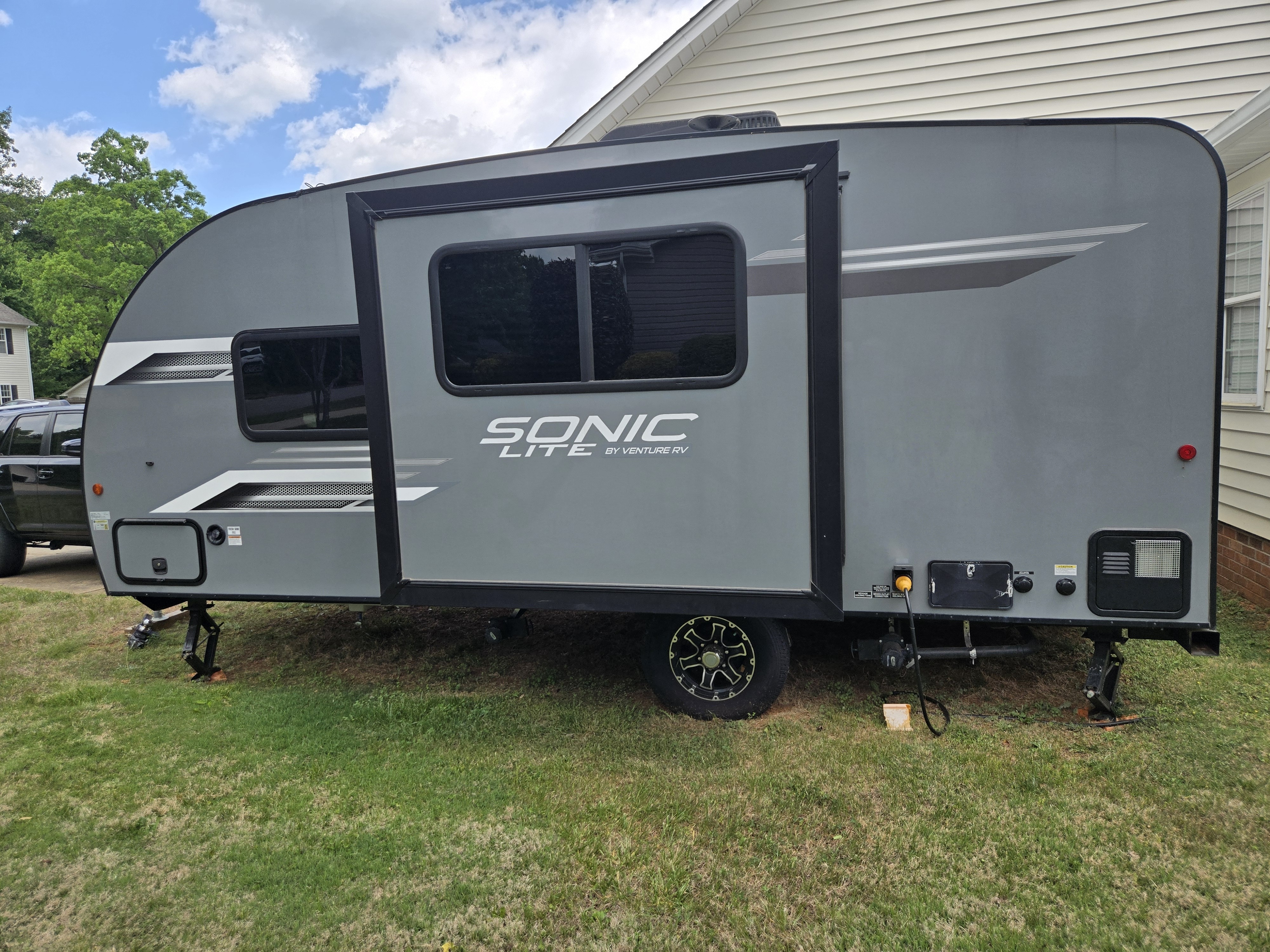 Venture RV Sonic Lite Travel Trailers for sale - RV Trader
