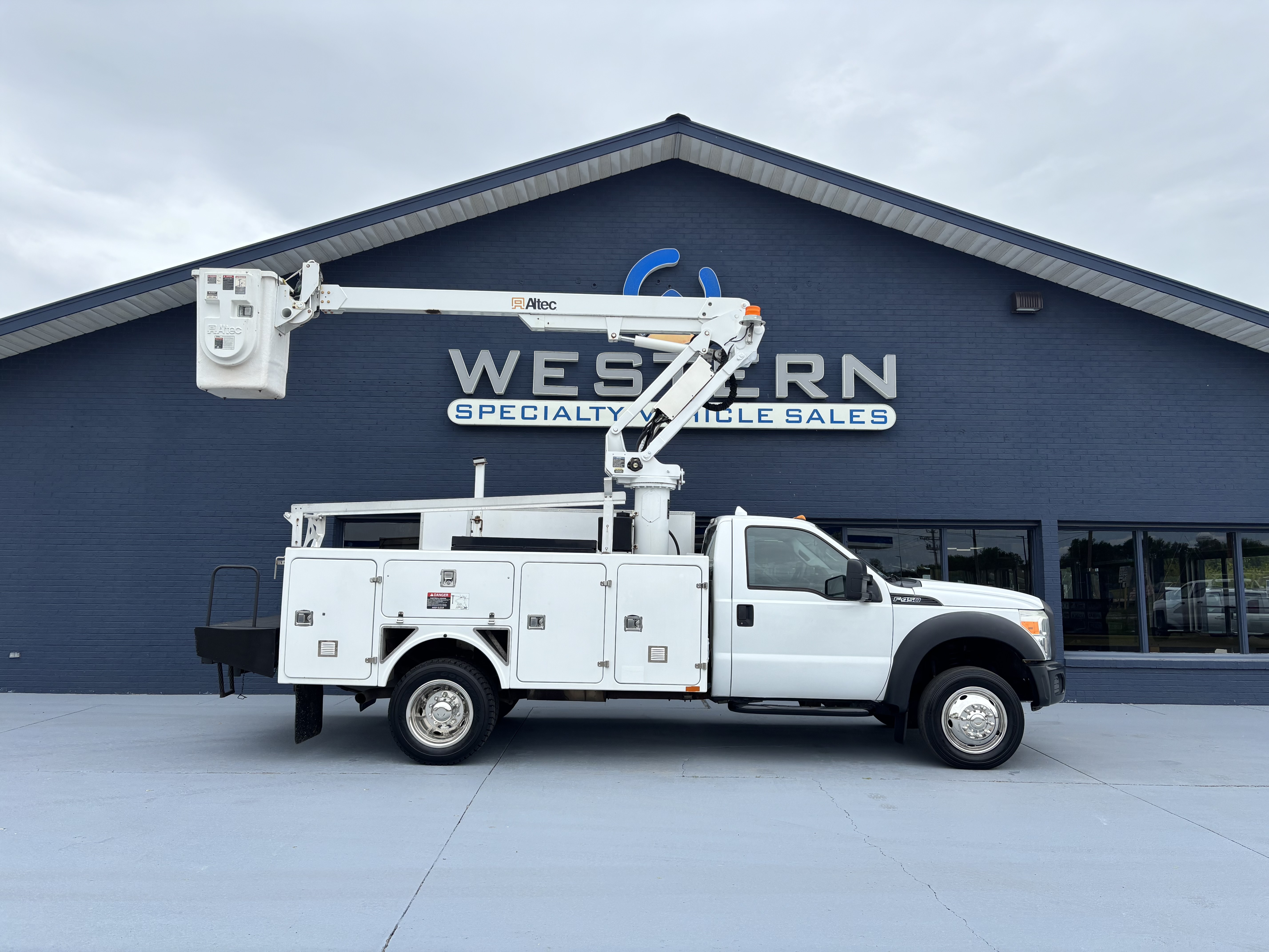 F450 For Sale - Ford Bucket Truck - Boom Trucks - Commercial Truck Trader