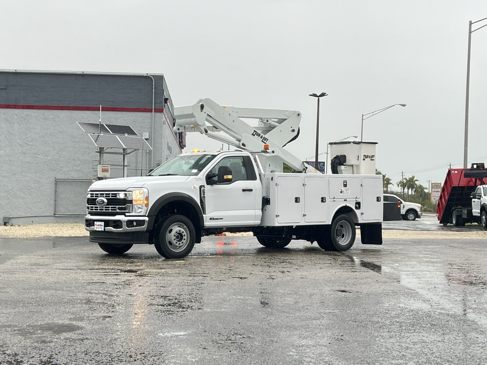 2026 Ford F550,LCF Bucket Trucks For Sale - Commercial Truck Trader