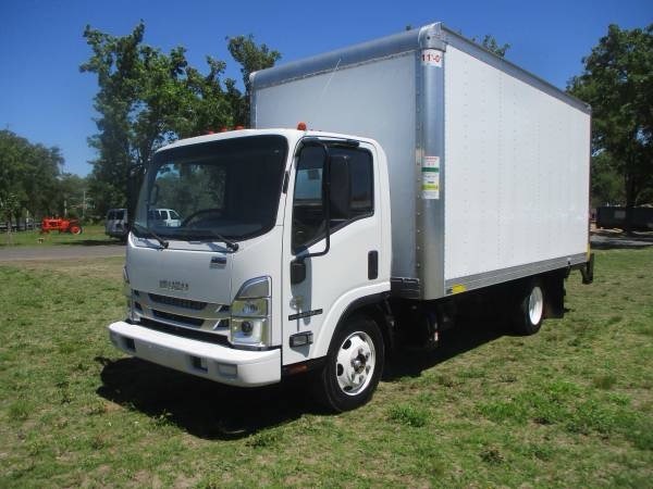Used Isuzu Npr Rollback Tow Truck,cabover Truck - Coe For Sale ...