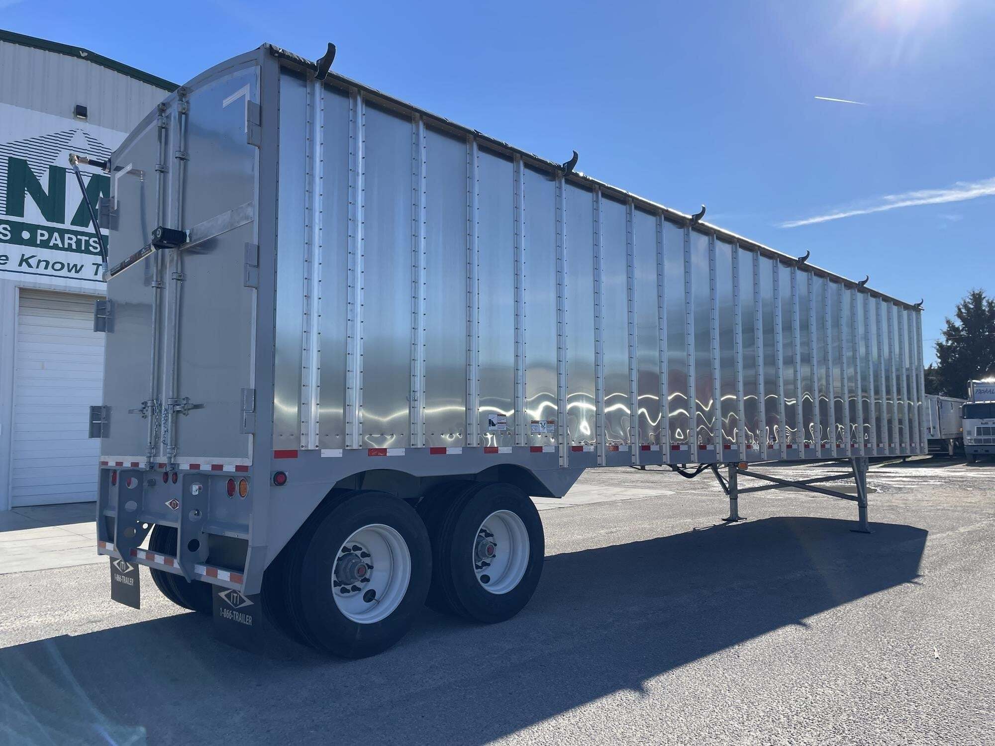 New 2026 Iti 45' X 102" X 13' Live Floor - Electric Tarp Chip For Sale ...