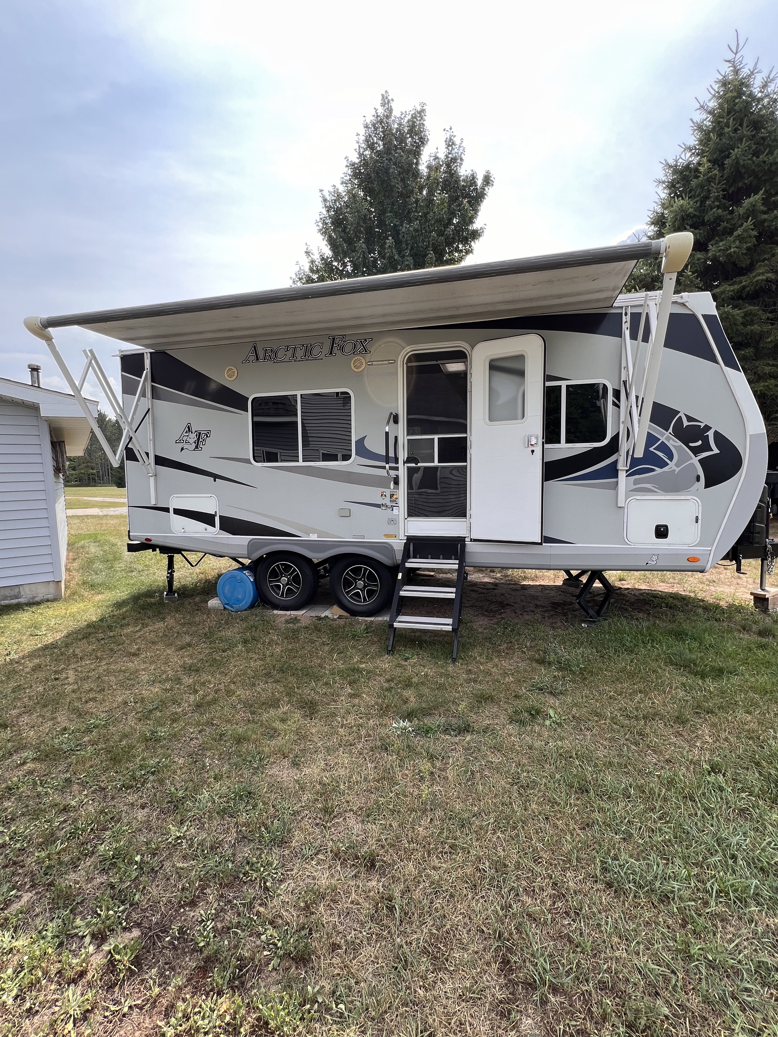Northwood Mfg Arctic Fox Toy Haulers for sale - RV Trader