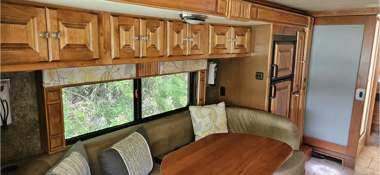 Used 2015 Tiffin Motorhomes Allegro Breeze 32br in Saint Cloud, FL ...