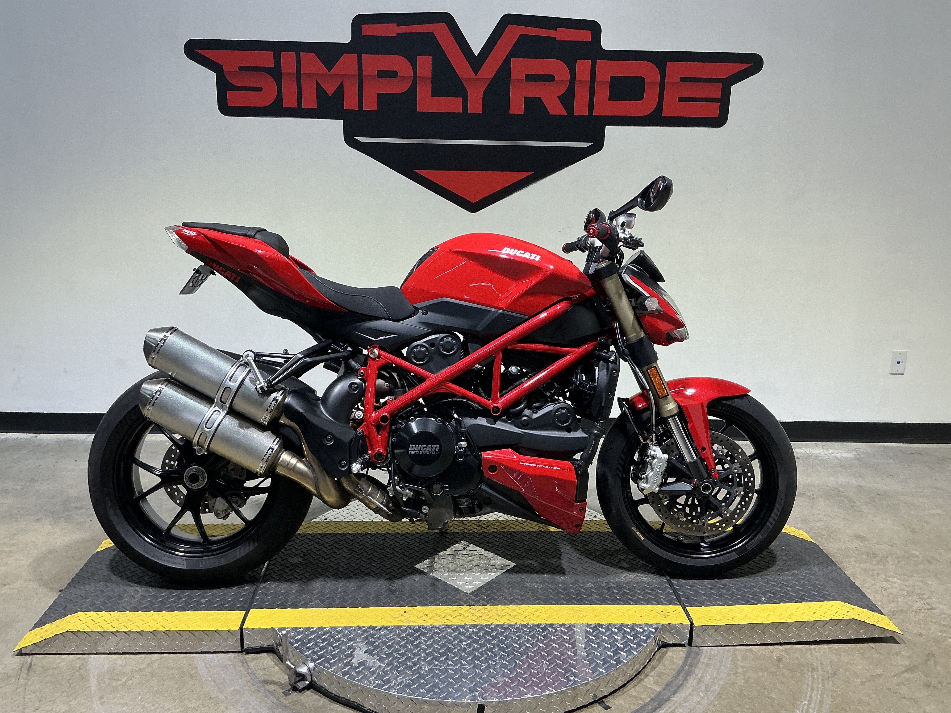 Ducati Streetfighter Motorcycles For Sale Near Delavan, MN - Cycle Trader