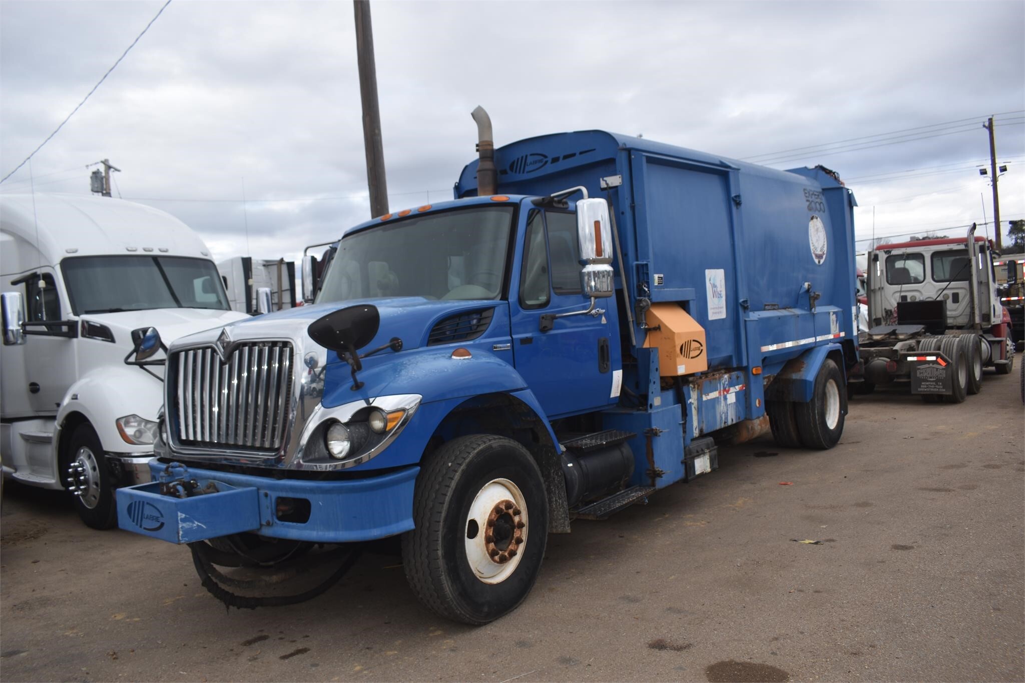 Used 2008 International Workstar 7400 Trucks For Sale - Commercial ...