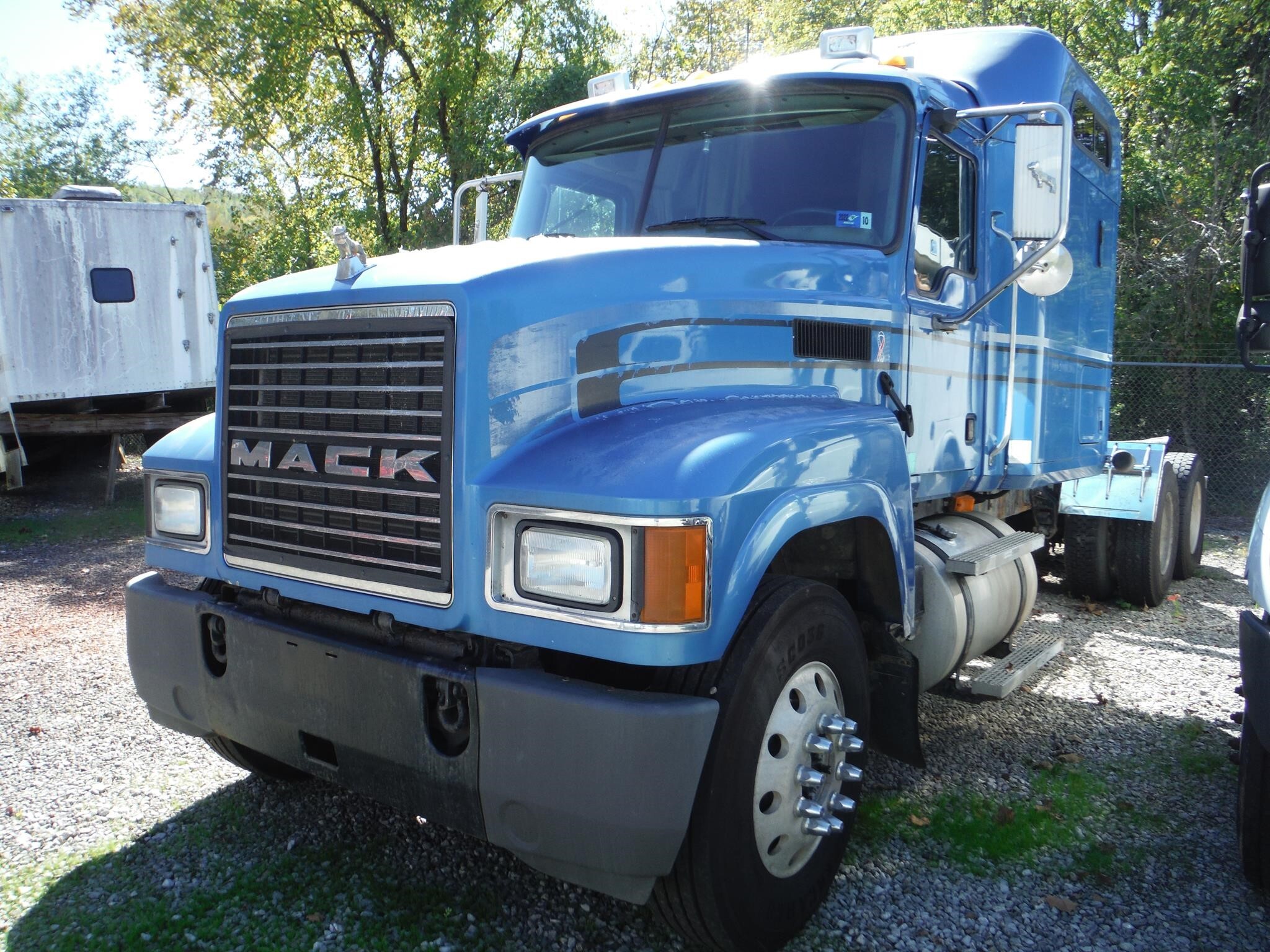 2005 Mack 600 Trucks For Sale - Commercial Truck Trader