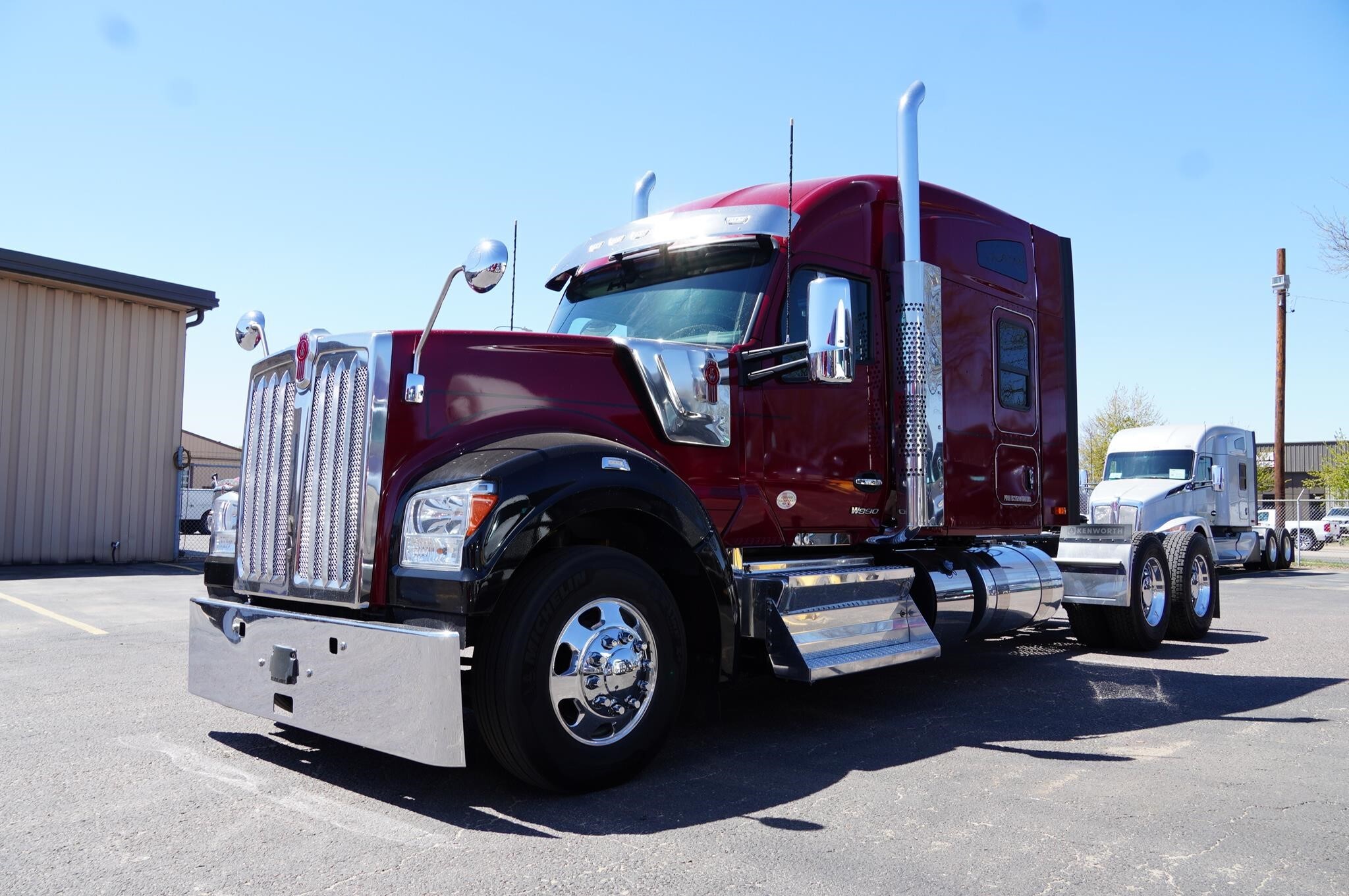 W990 For Sale - Kenworth Trucks - Commercial Truck Trader