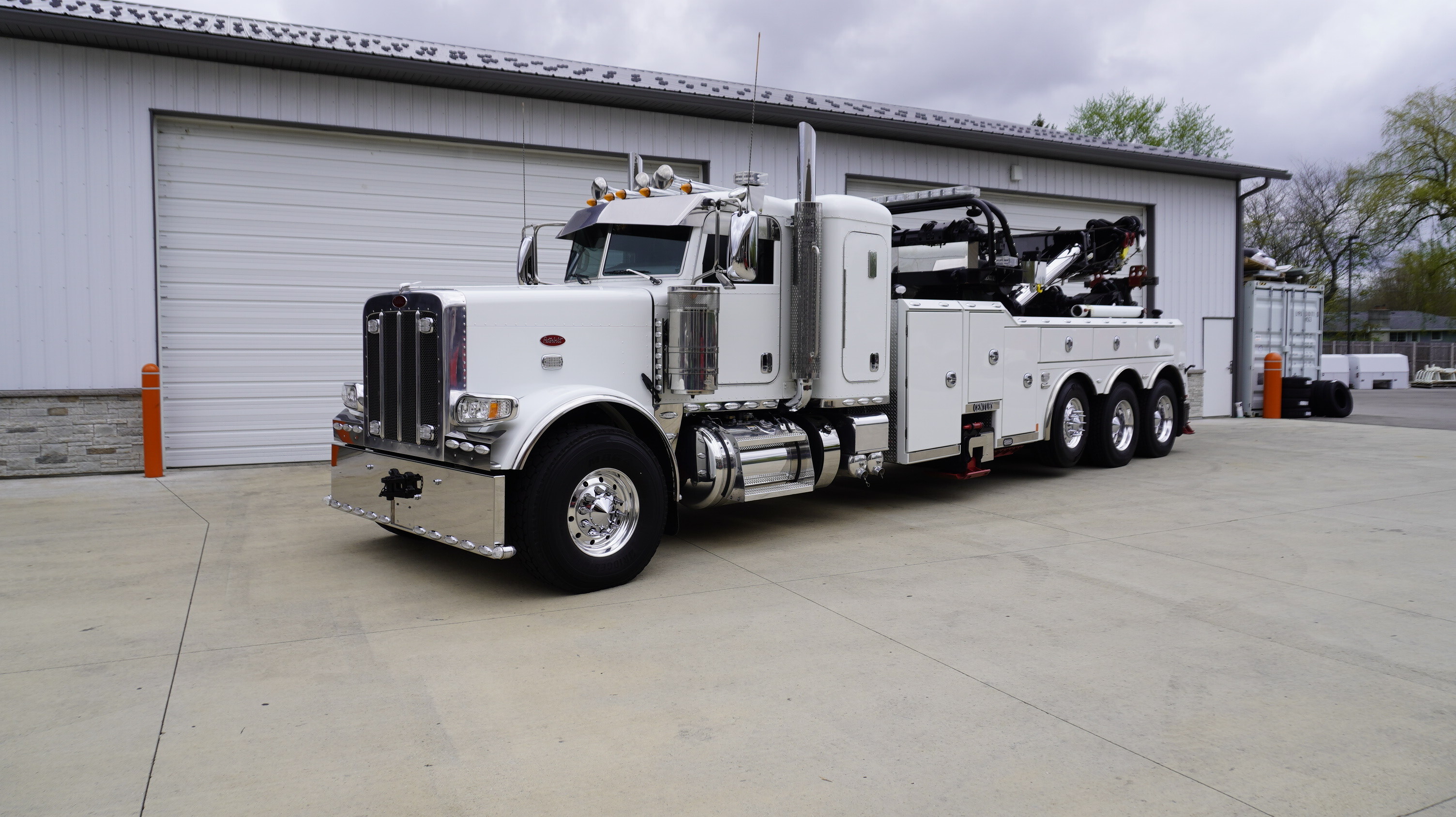 Used Peterbilt For Sale - Peterbilt Class 8 (gvw 33001 - 150000) Trucks ...