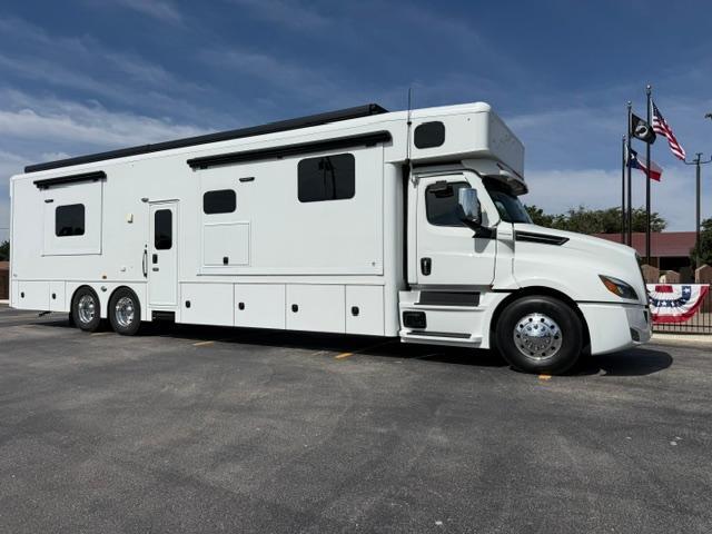 Used Show Hauler,freightliner RVs for sale - RV Trader