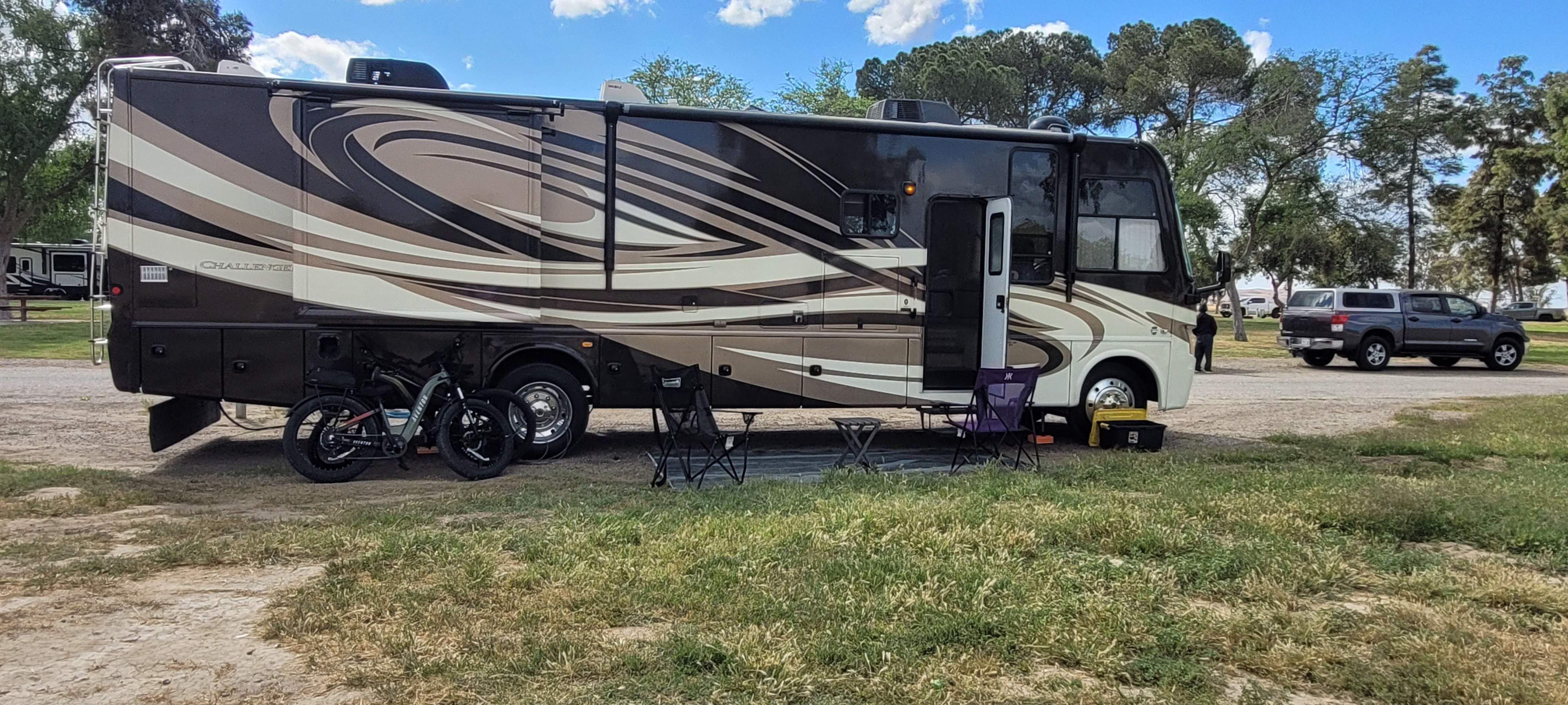 Used 2006-2012 Thor Motor Coach Challenger 36FD Class A RVs and ...