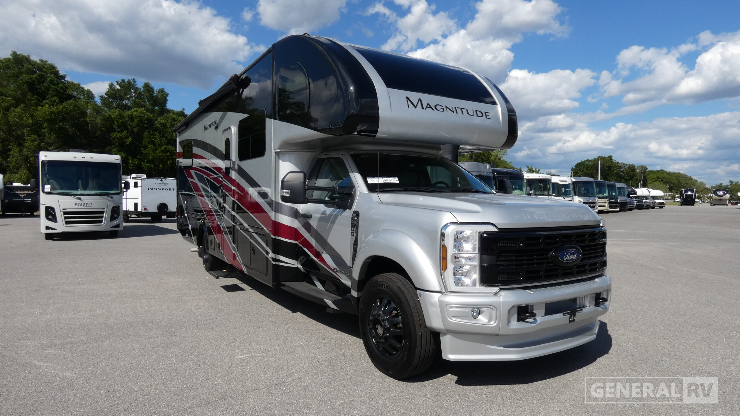 2025 Thor Motor Coach Magnitude Class C RVs and Motorhomes for sale ...