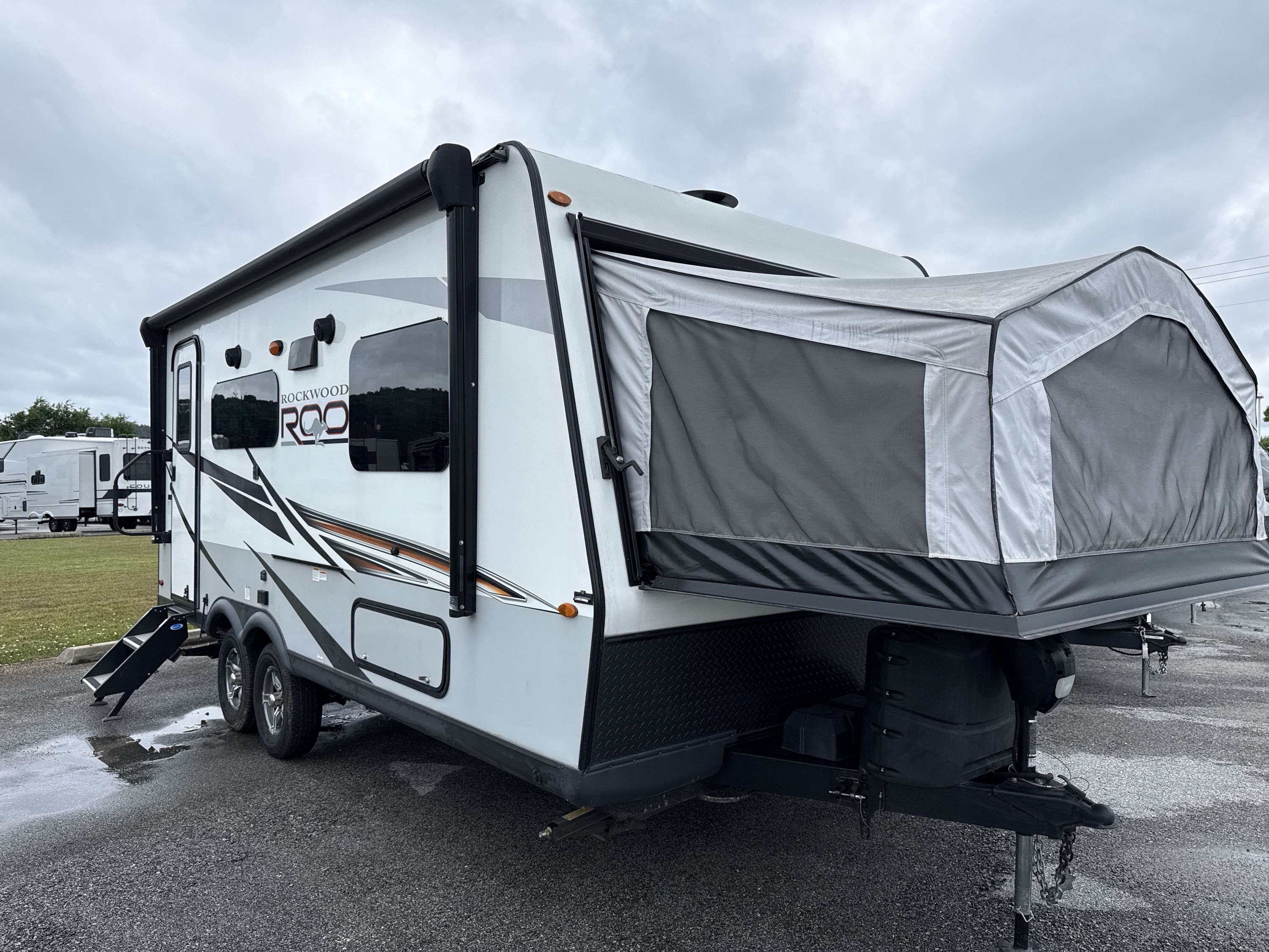 2022-Any Forest River Rockwood Roo 19 Travel Trailers for sale - RV Trader