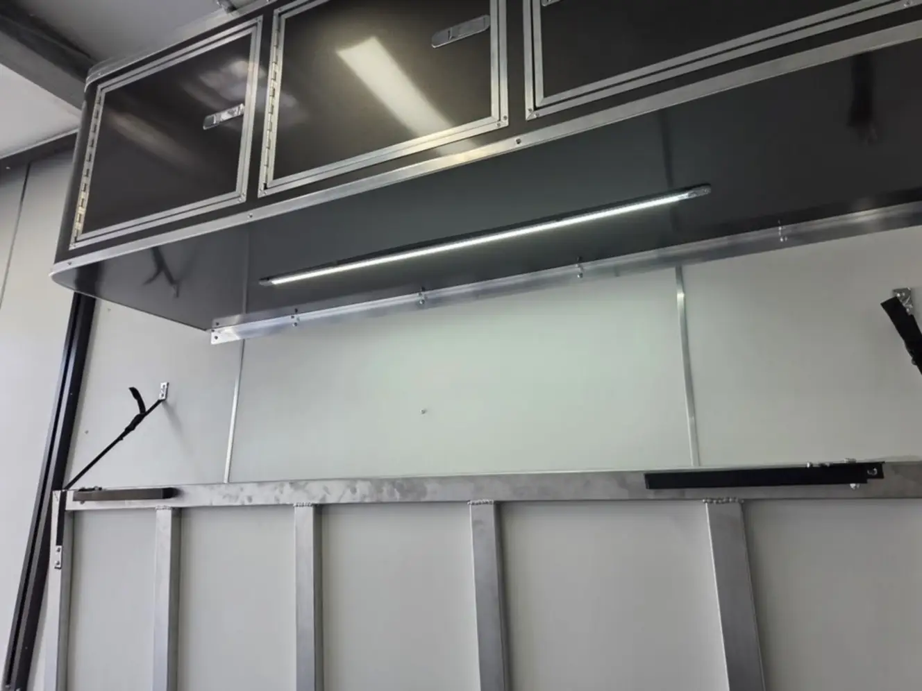 New 2026 Raynger 8.5x32 Raynger Torrent Gooseneck Toy Hauler Trails ...