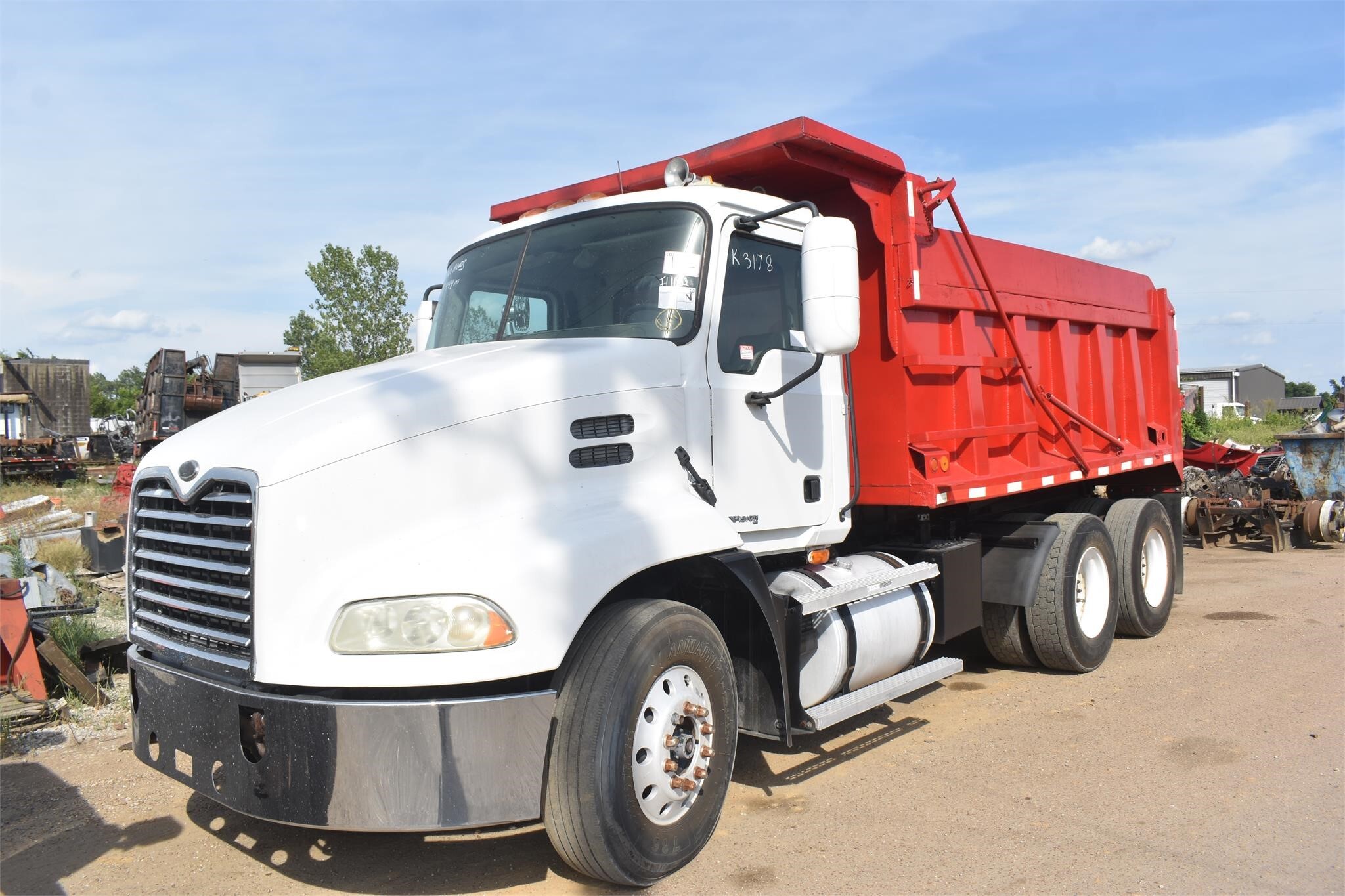 2005 Mack 600 Trucks For Sale - Commercial Truck Trader