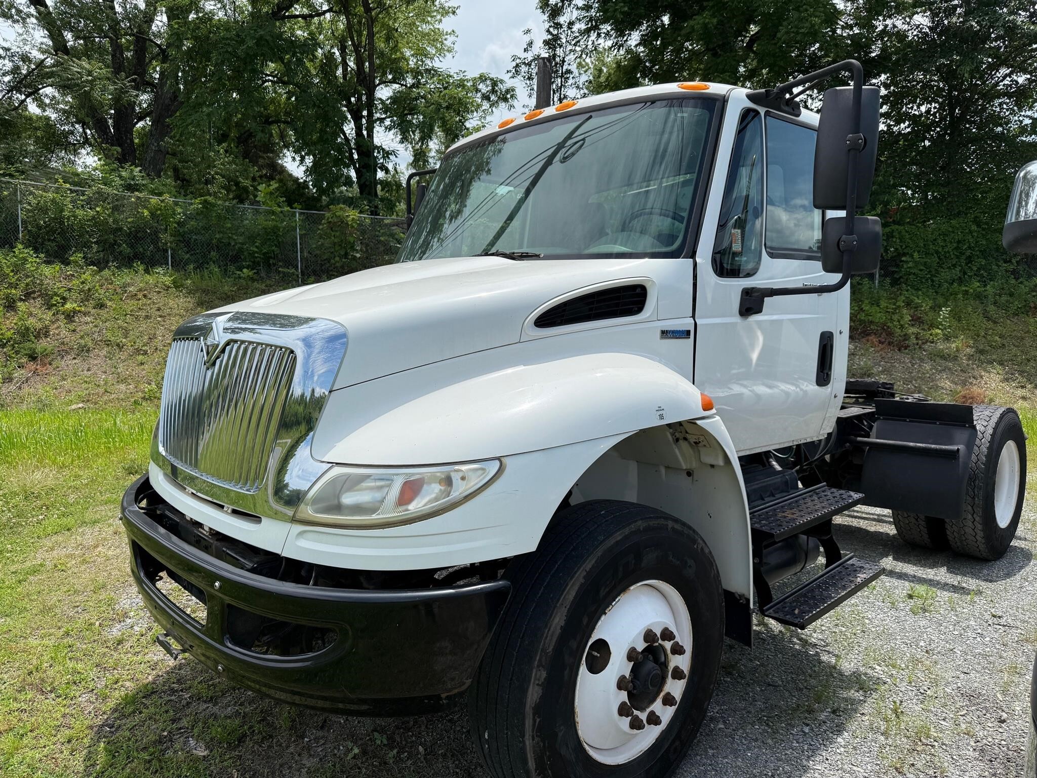 Freightliner,international Durastar 4400 Trucks For Sale - Commercial ...