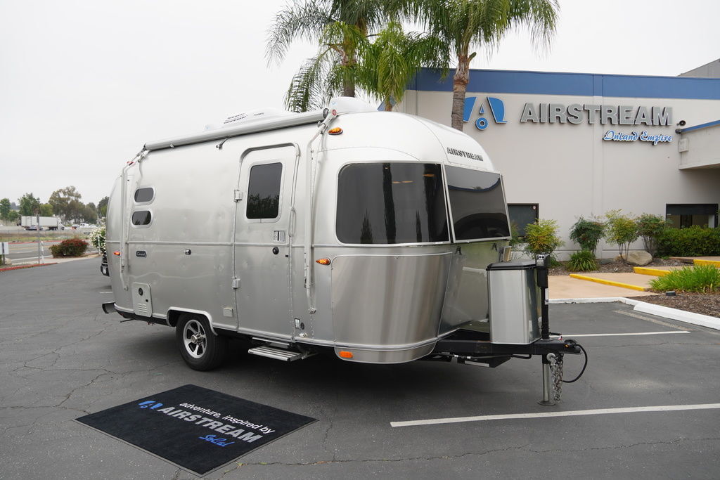 Airstream Caravel RVs for sale near Canyon Lake, CA - RV Trader