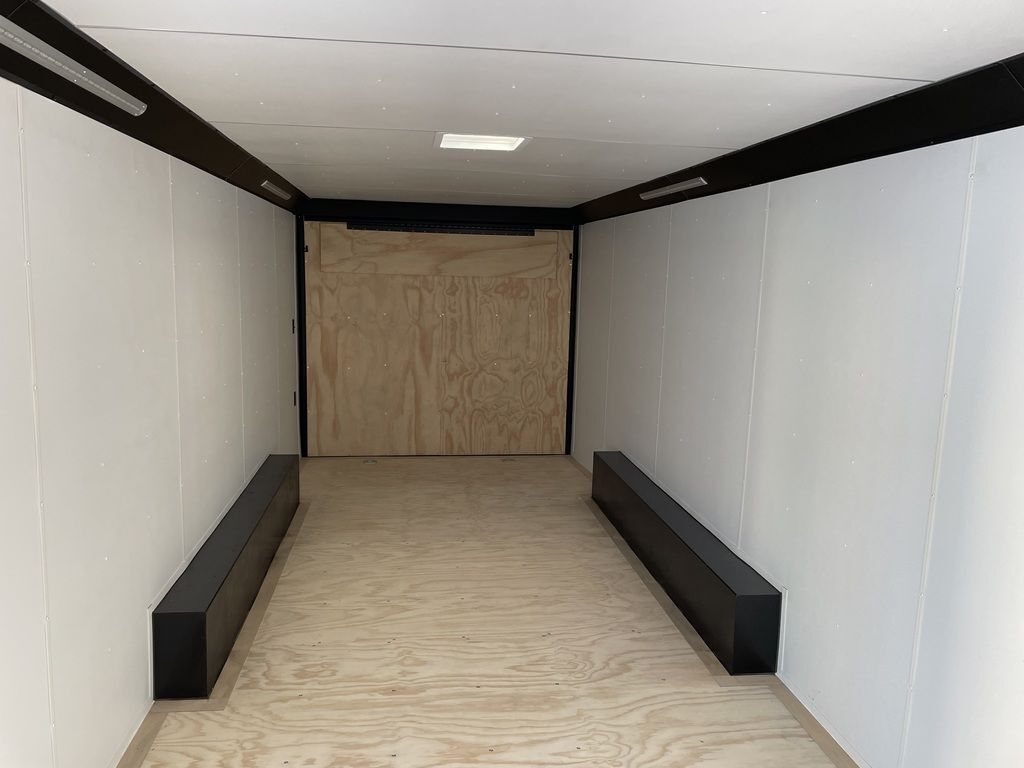 New 2025 United Trailers LIM-8.524TA52 8.5X24 Tandem Axle For Sale in ...
