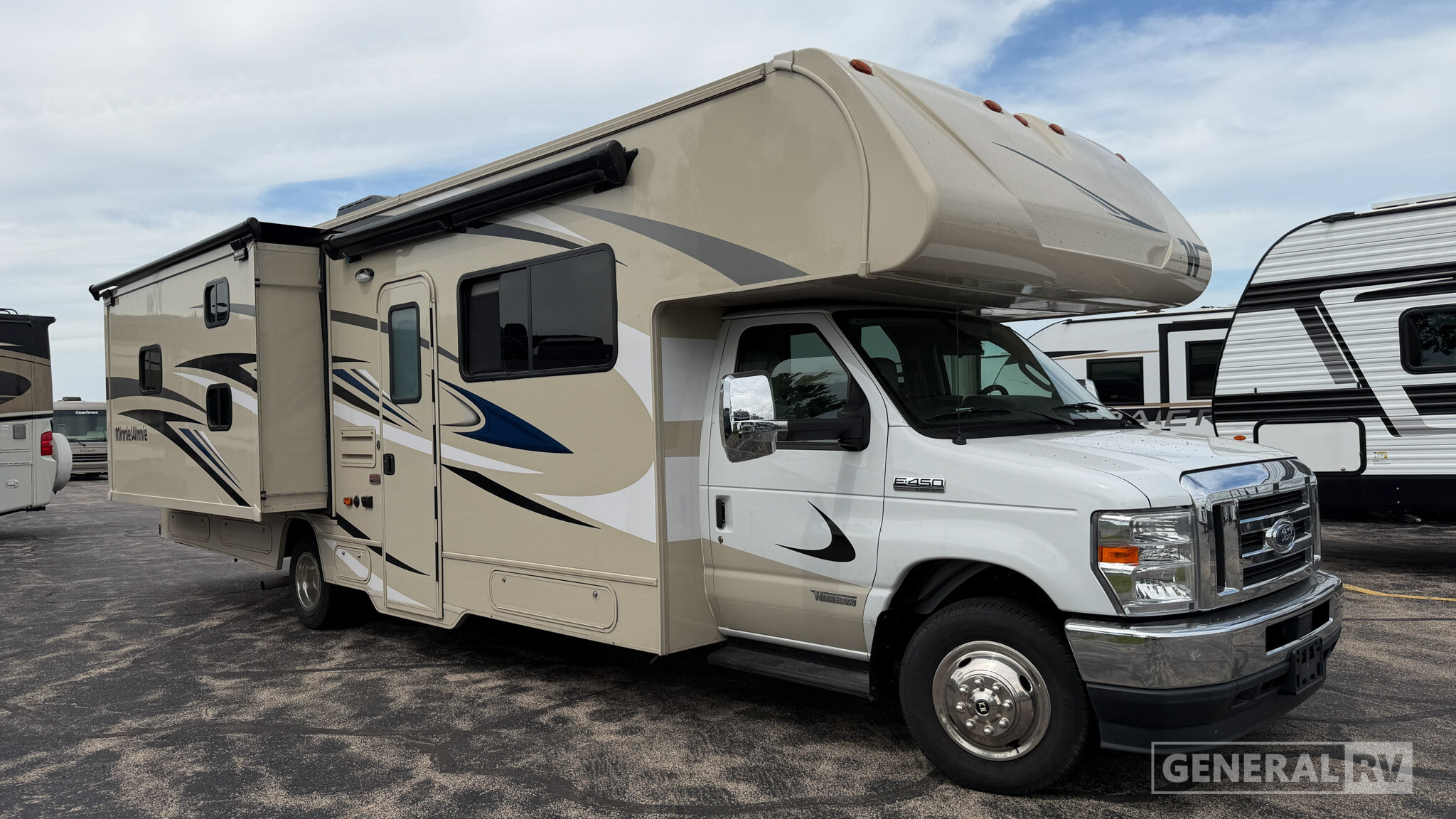 Used 2023 Winnebago Minnie,minnie Winnie 31H RVs for sale - RV Trader