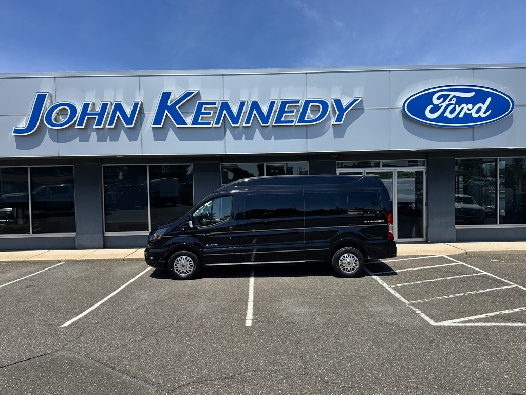 Crew Van For Sale - Commercial Truck Trader
