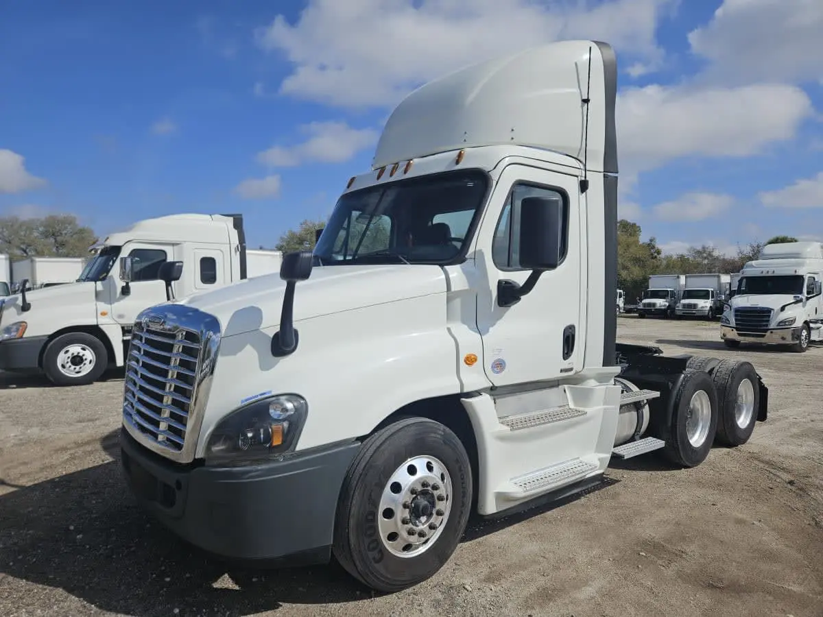 2016 Freightliner Cascadia,cascadia 125 Trucks For Sale - Commercial ...