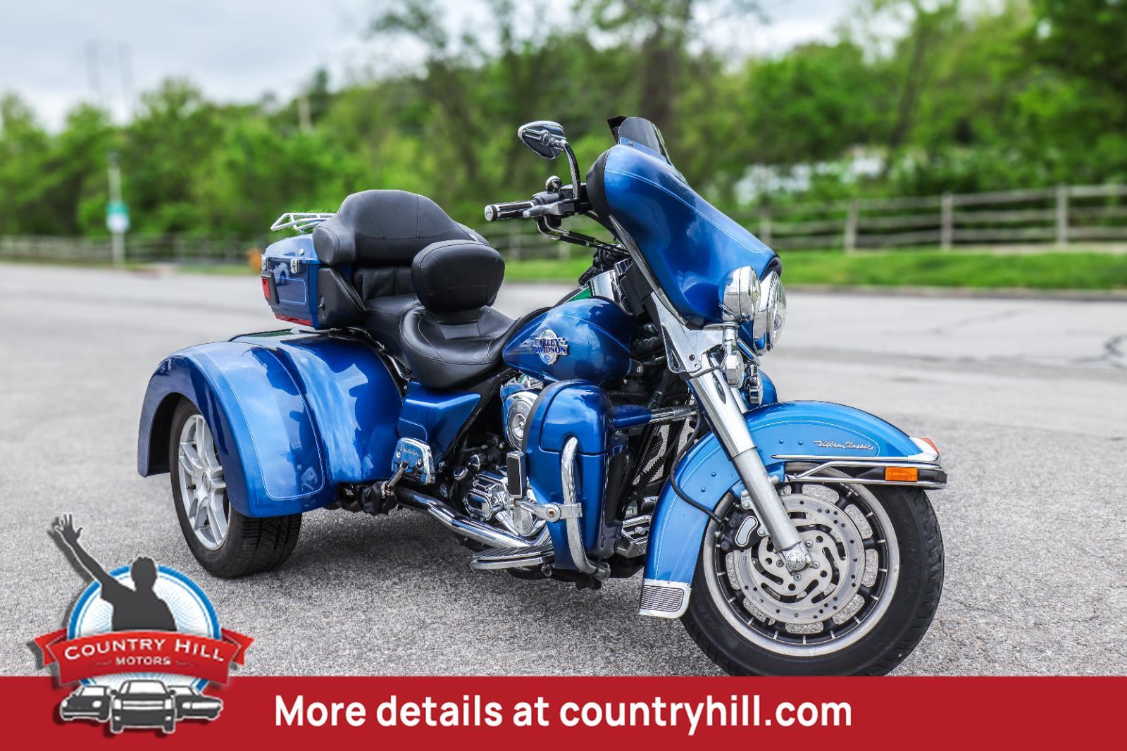 Blue Harley-Davidson Electra Glide Ultra Classic Flhtcu Motorcycles For ...