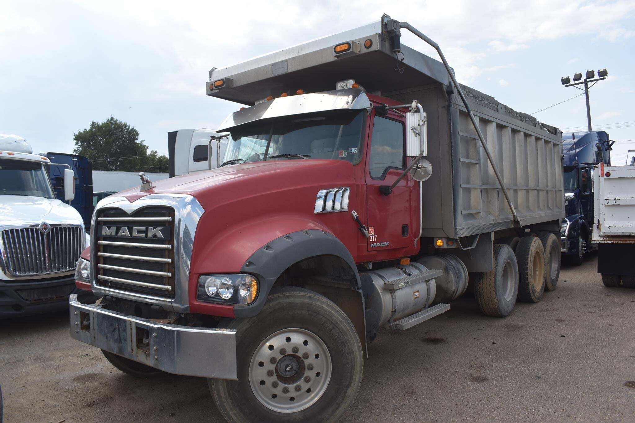 Used 2007 Mack Granite CTP713 Dump Truck For Sale - Commercial Truck Trader