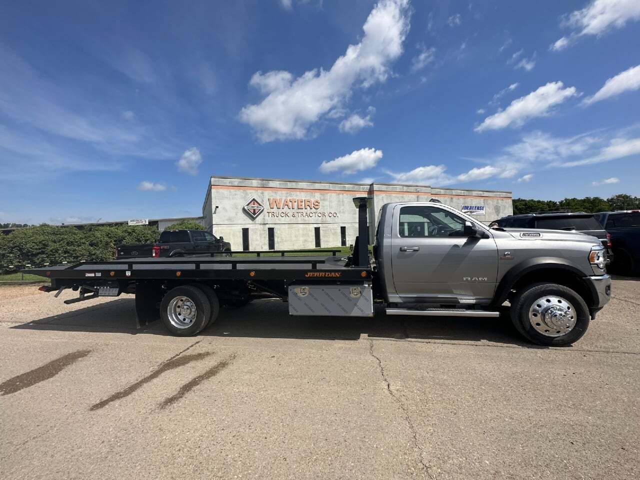 2023-2024 Ram 5500 Rollback Tow Truck For Sale - Commercial Truck Trader
