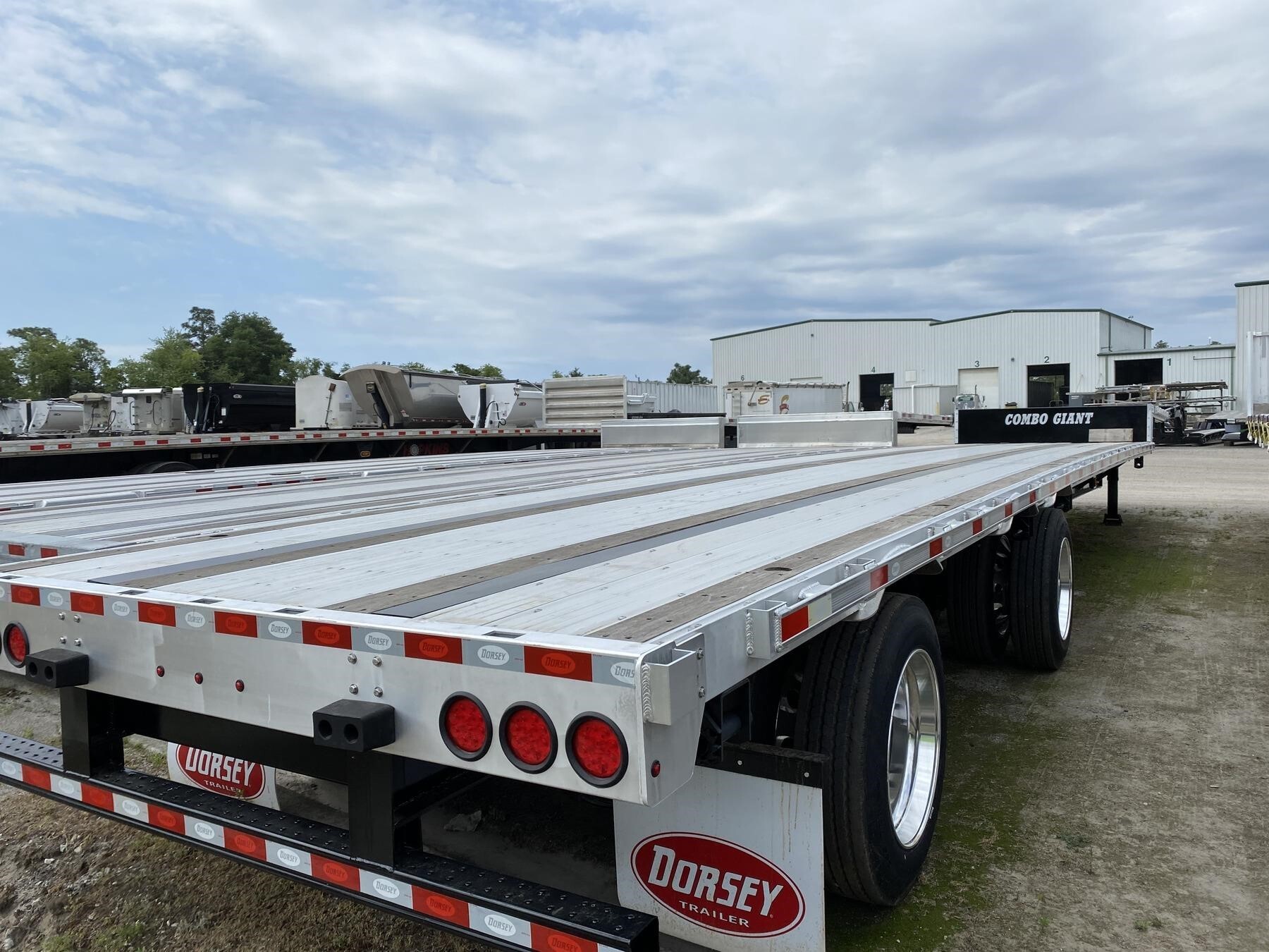 New 2027 Dorsey 48' X 102" X Combo Drop Deck Flatbed For Sale in Saint ...