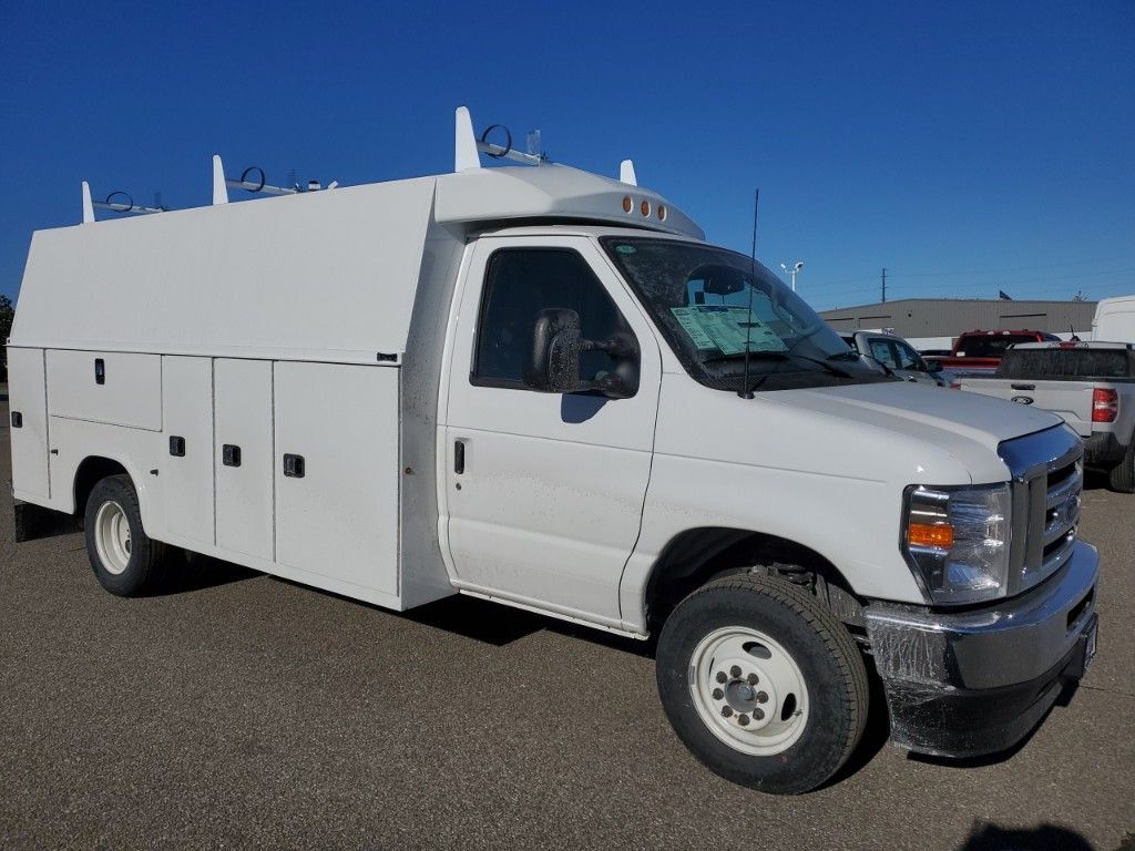 2025 E350 For Sale - Ford Trucks - Commercial Truck Trader