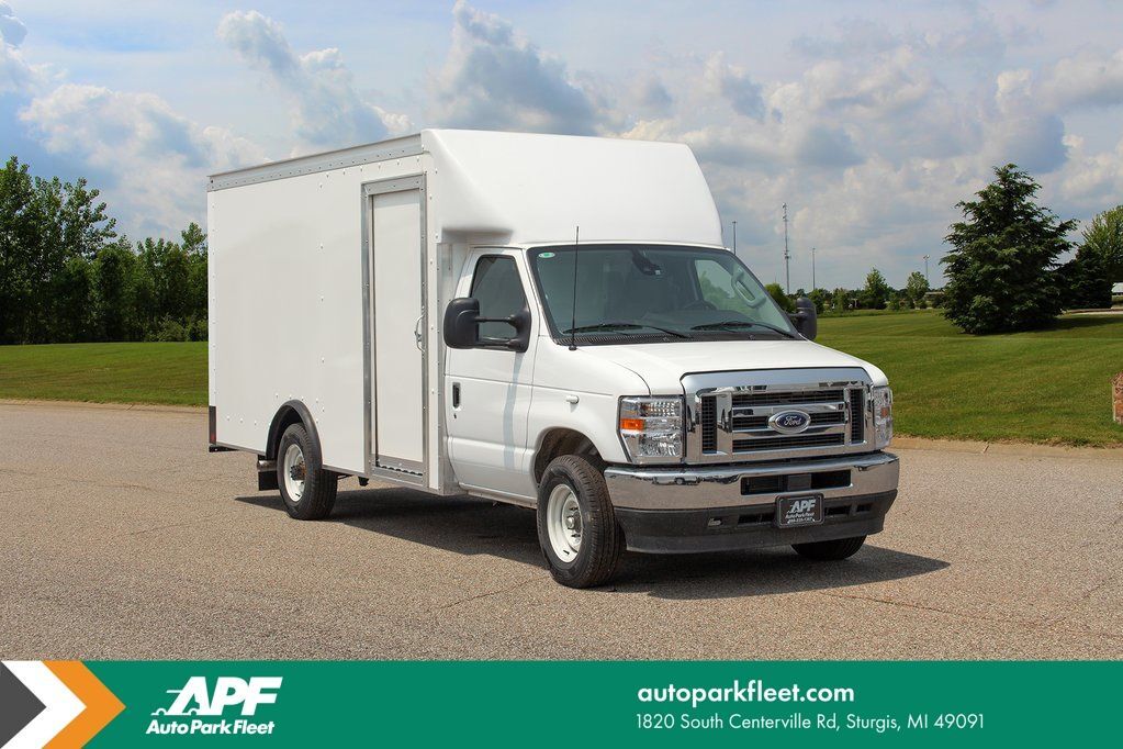 Ford E250,ECONOLINE Box Trucks For Sale - Commercial Truck Trader